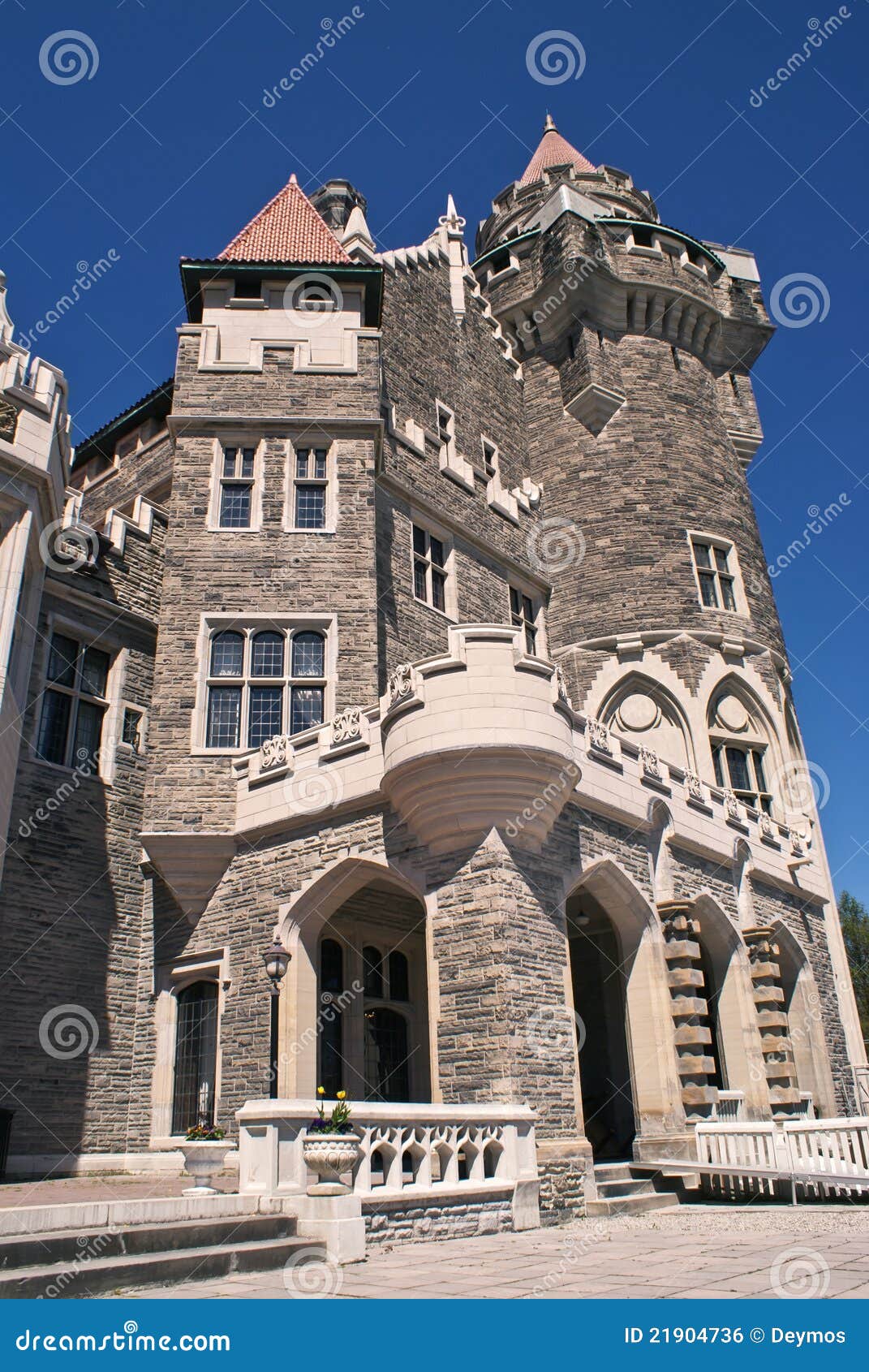 Casa Loma Castle in Toronto, Canada Stock Photo - Image of loma ...