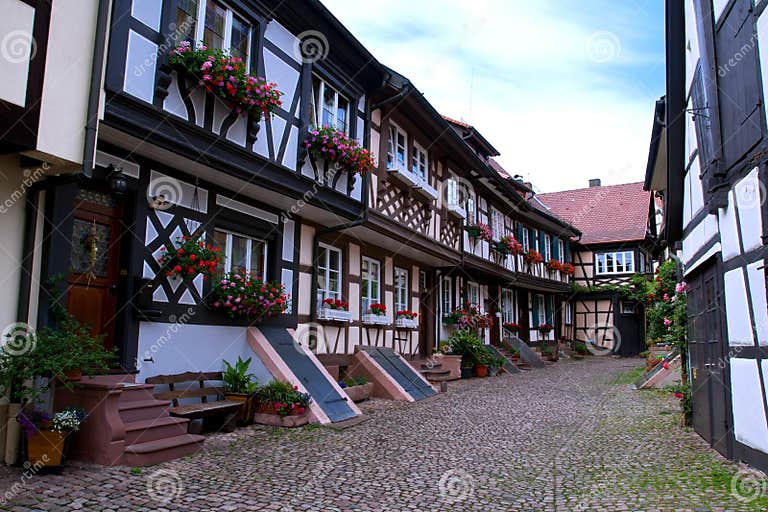 Casa tedesca tradizionale fotografia stock. Immagine di tipico - 15748746