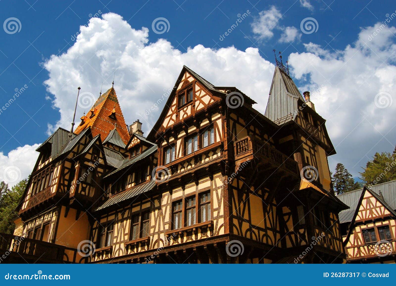 Casa tedesca tradizionale immagine stock. Immagine di vecchio - 26287317