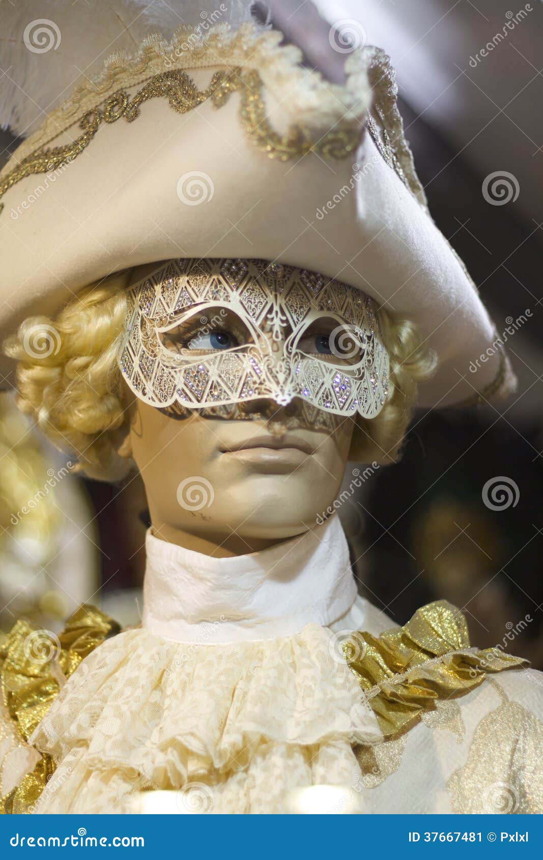 Casanova Mask Dans Le Carnaval De Venise Image stock - Image of beauté ...