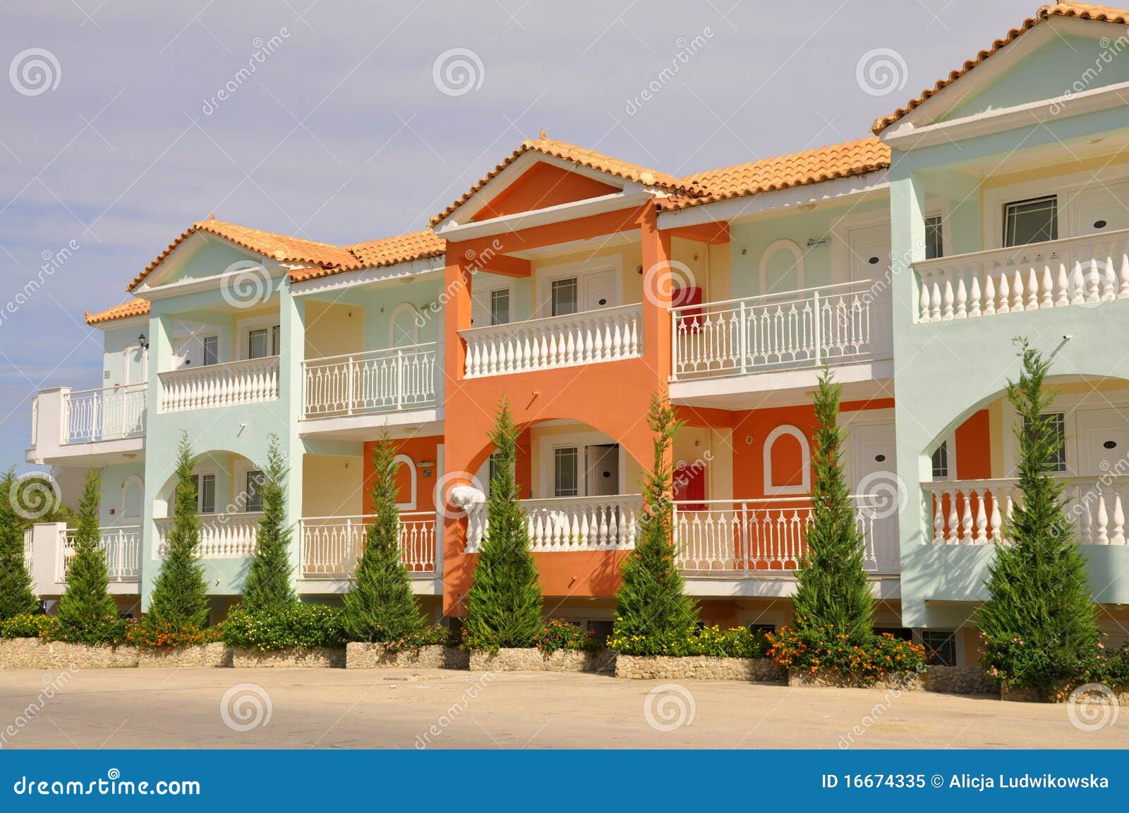 Casas coloridas imagem de stock. Imagem de home, residencial - 16674335