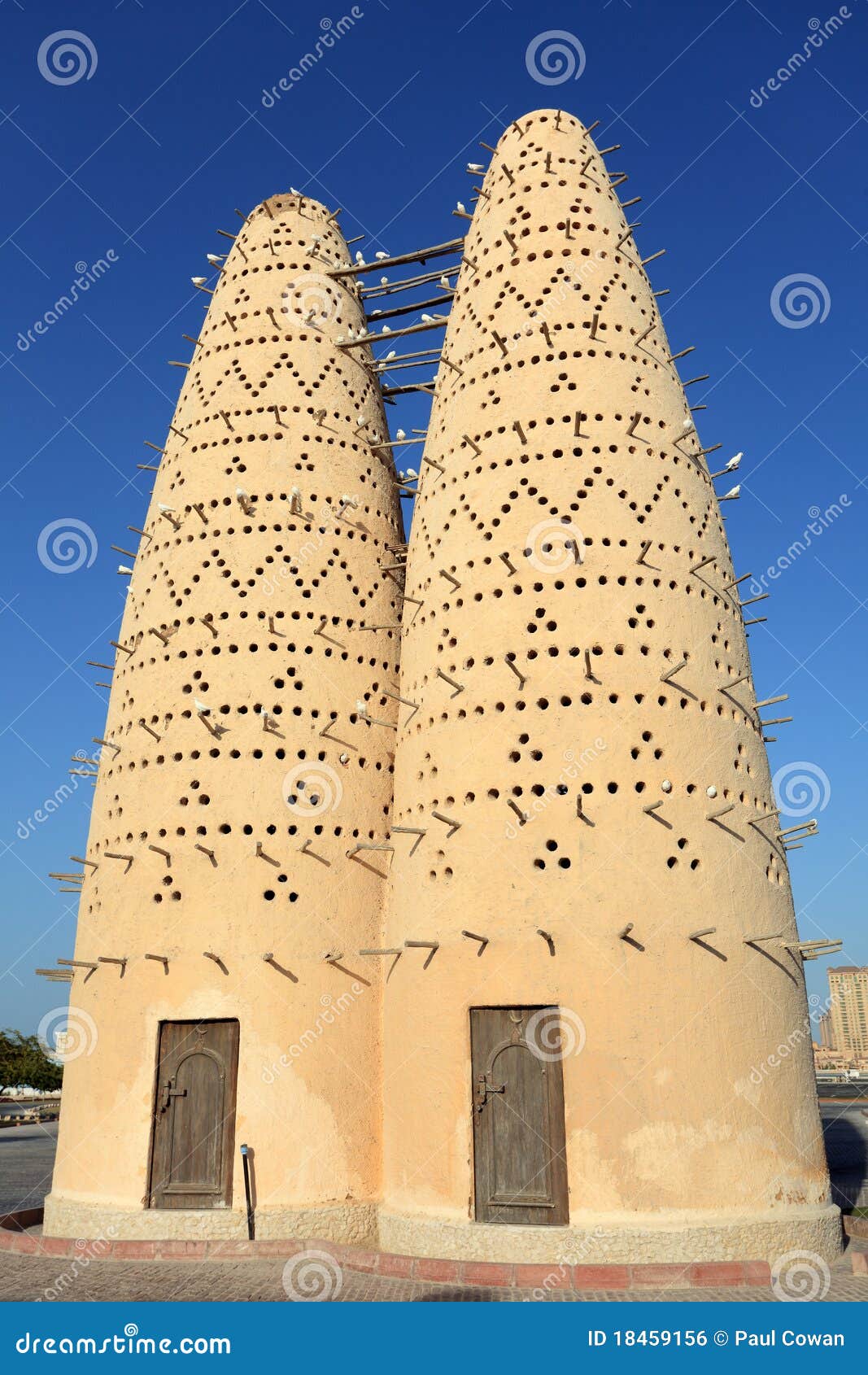 Casas De La Paloma En Qatar Foto de archivo - Imagen de palomar, persa ...