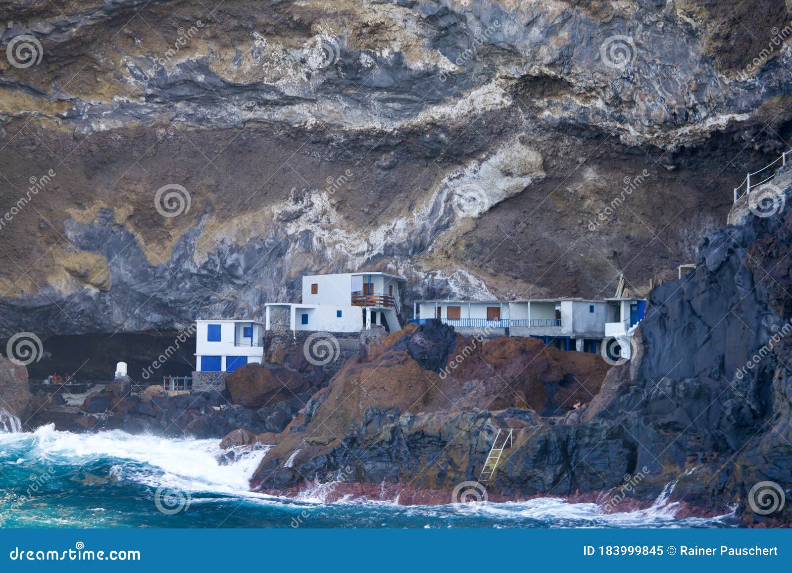 Casas De Prois De Candelaria Imagen de archivo - Imagen de coastline ...
