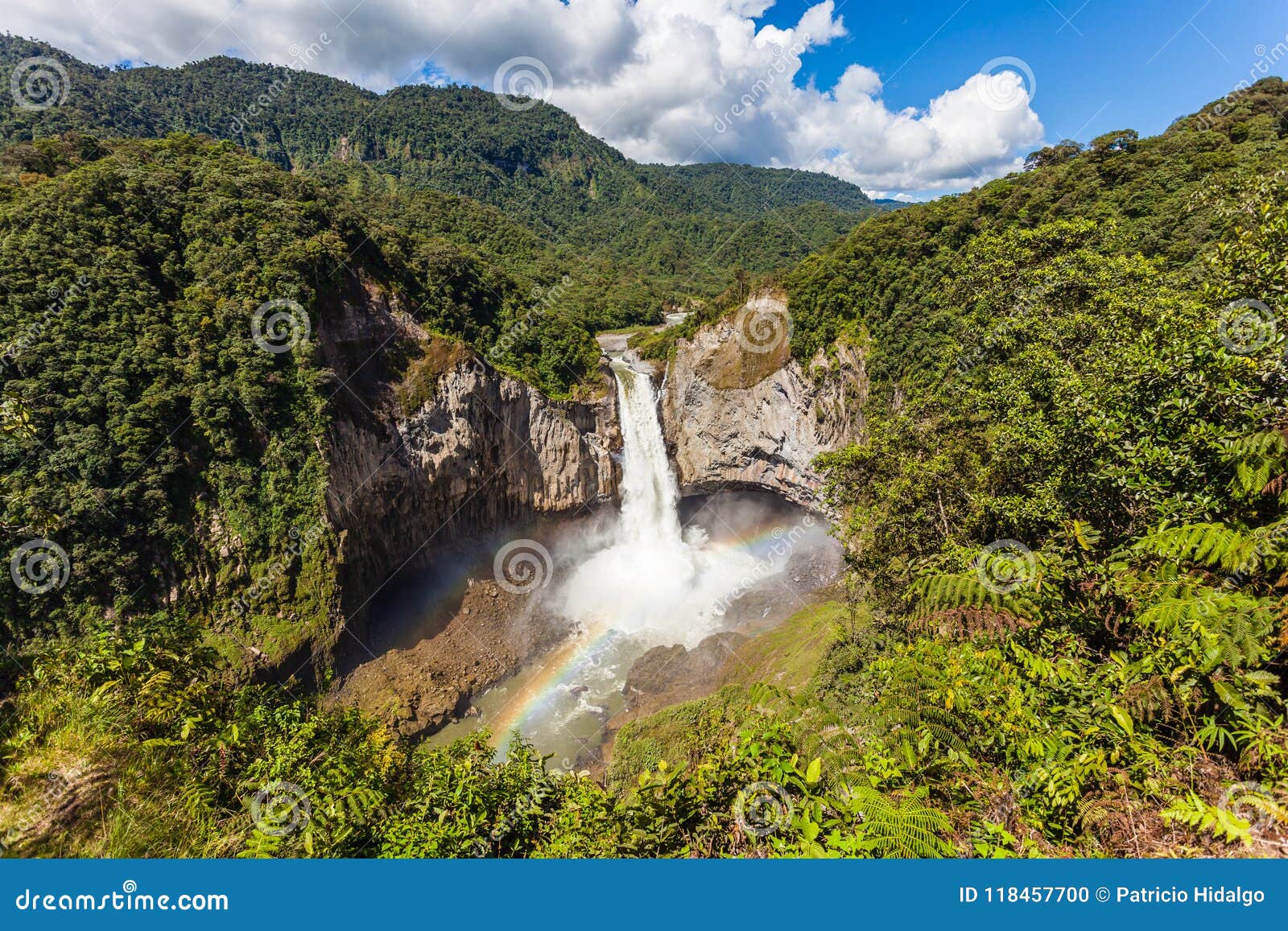 Cascada de San Rafael foto de archivo. Imagen de agua - 118457700