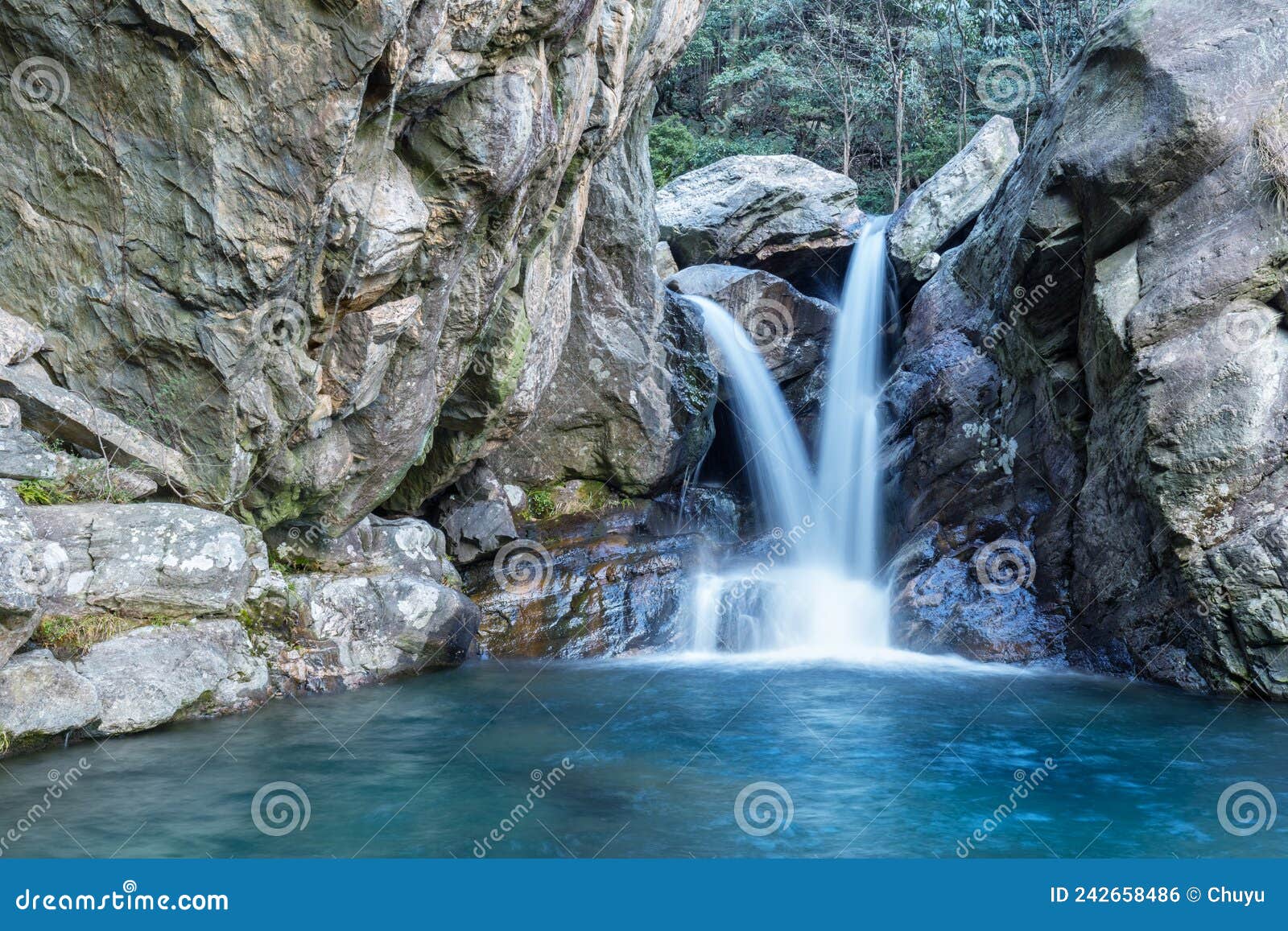 Cascade Closeup in Lushan Mountain Stock Photo - Image of rock, green ...
