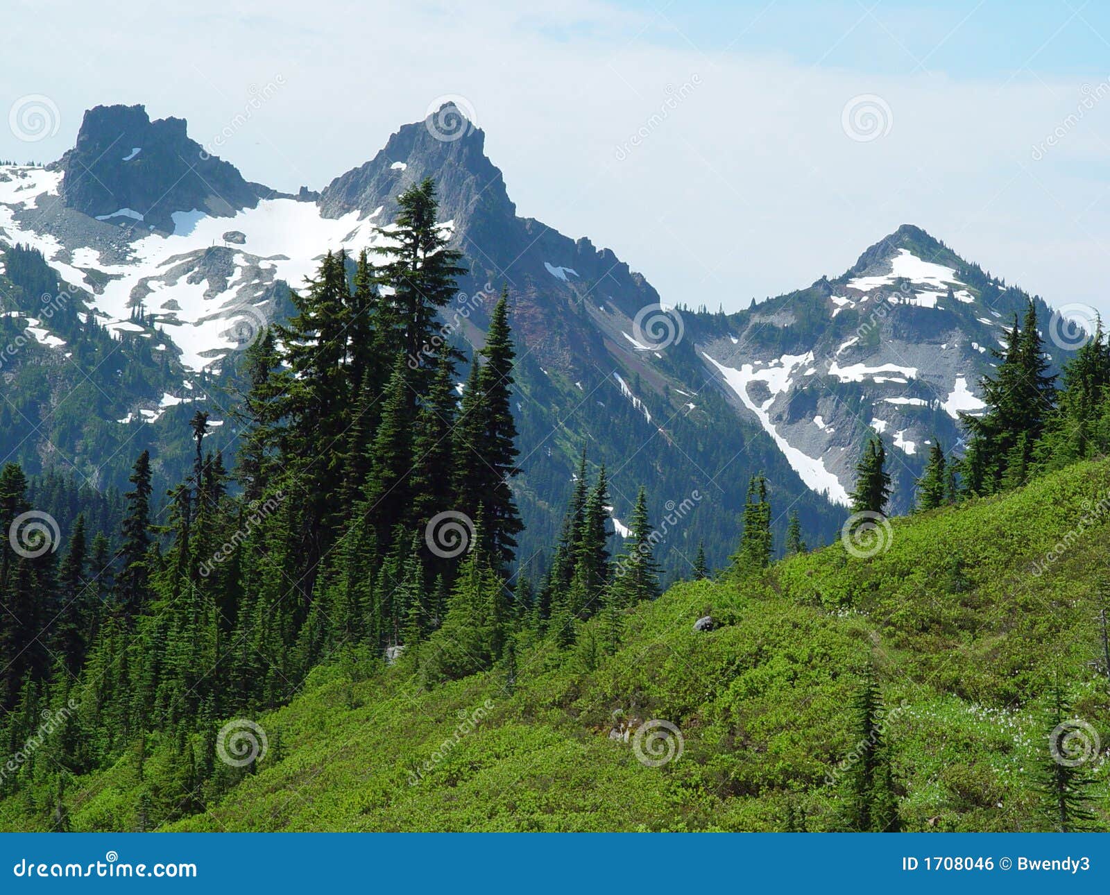 Cascade Mountain Range stock photo. Image of pacific, beauty - 1708046