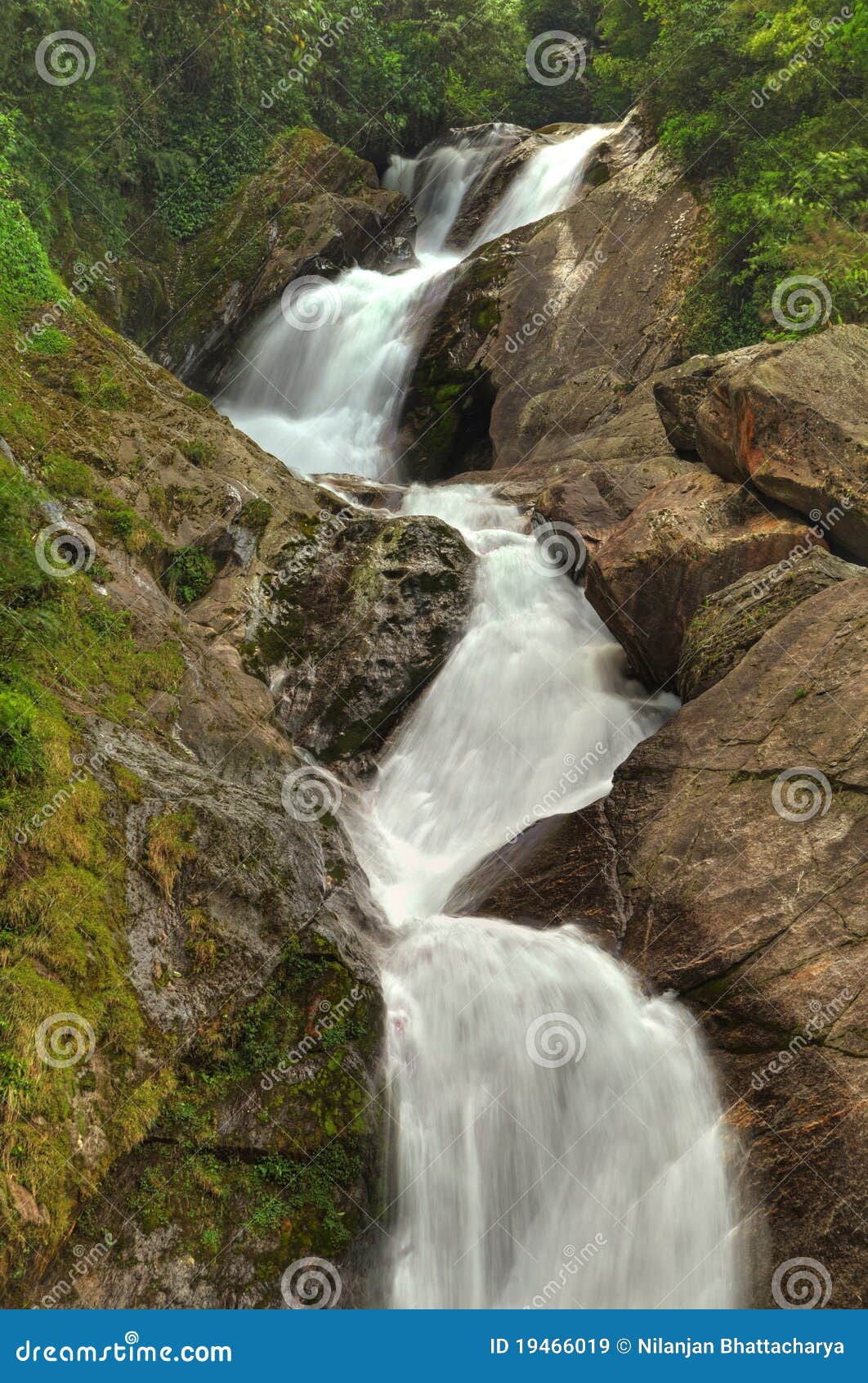 Cascading waterfall stock image. Image of flowing, clear - 19466019
