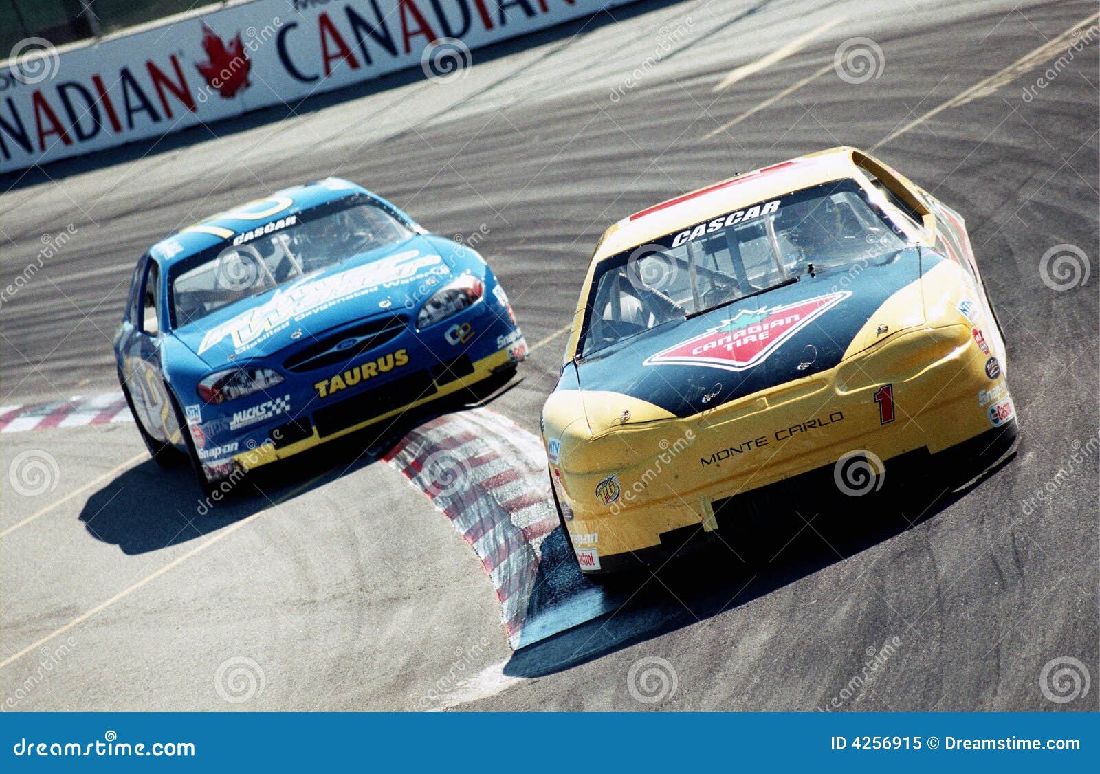 Cascar car race editorial image. Image of racetrack, wheels - 4256915
