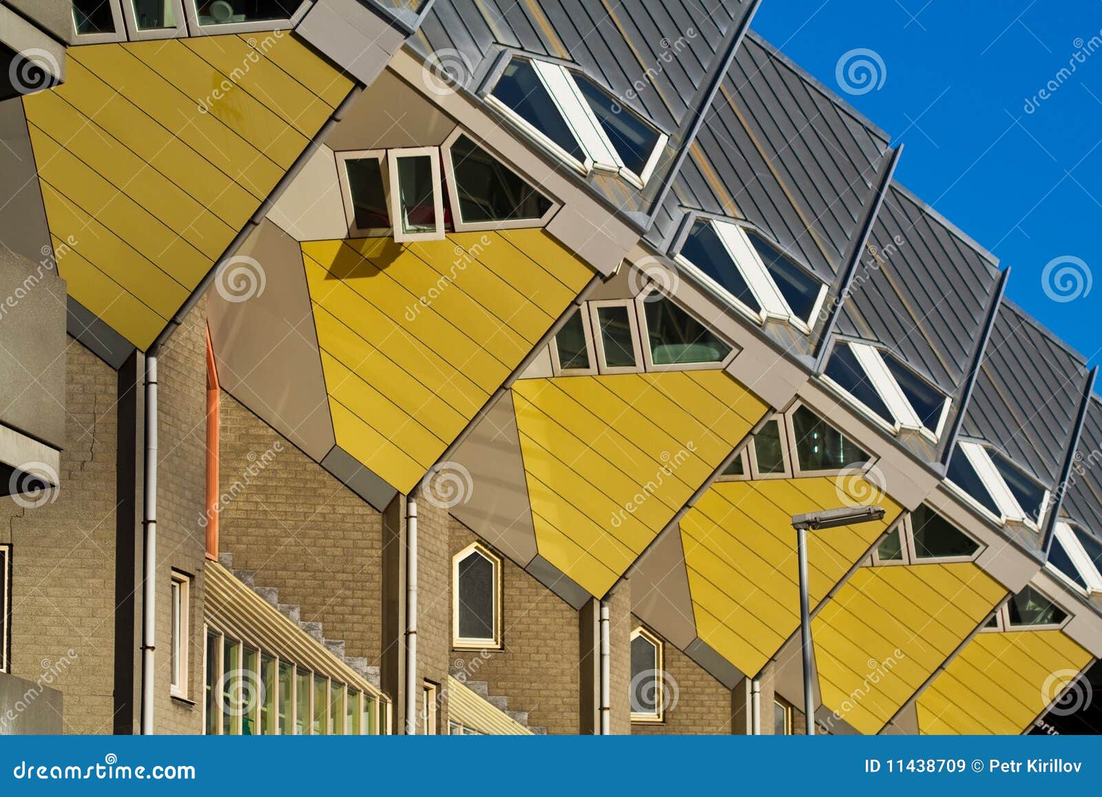 Case cubiche a Rotterdam immagine stock. Immagine di città - 11438709