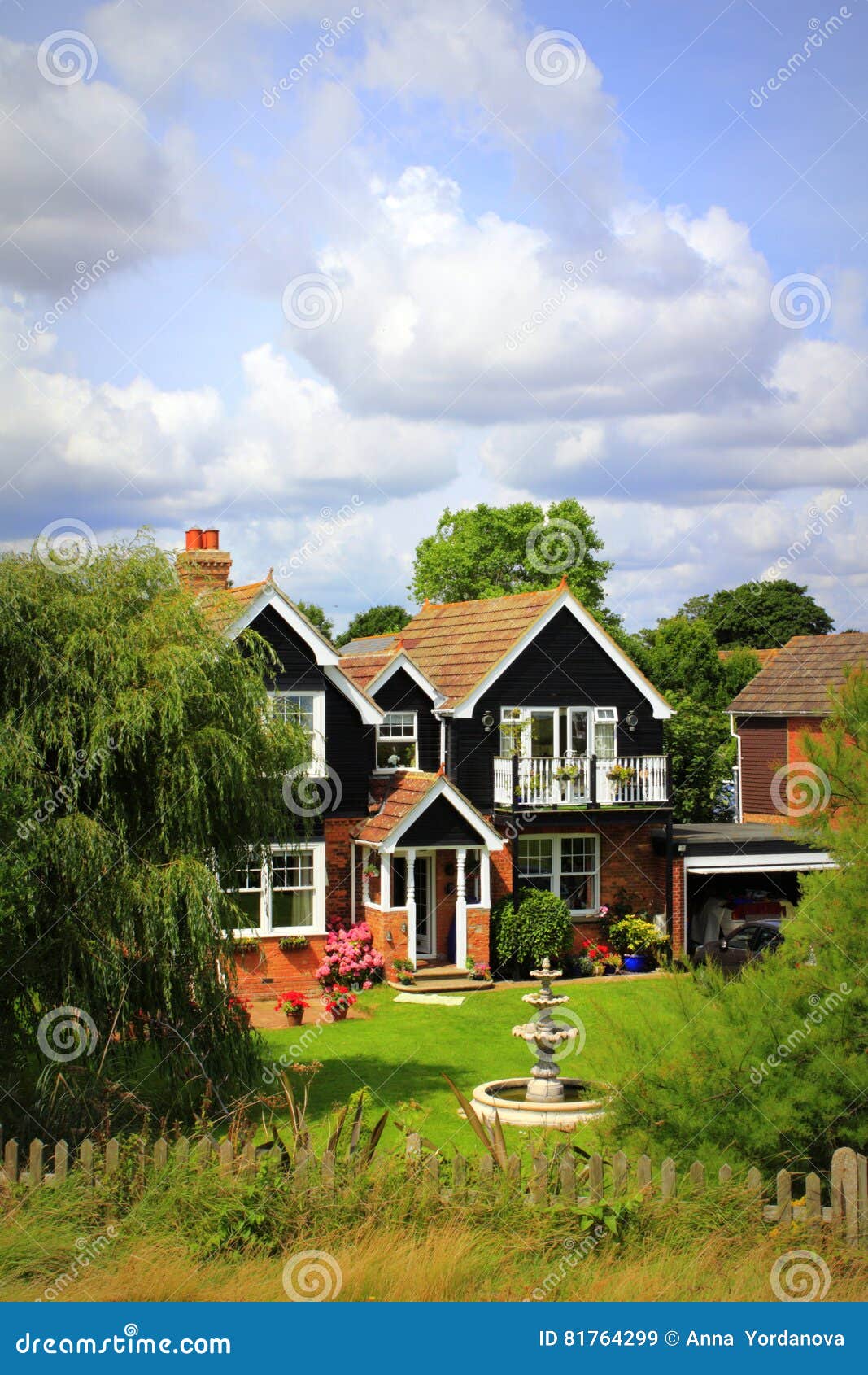 Case Inglesi Della Campagna Immagine Stock - Immagine di piacevole ...