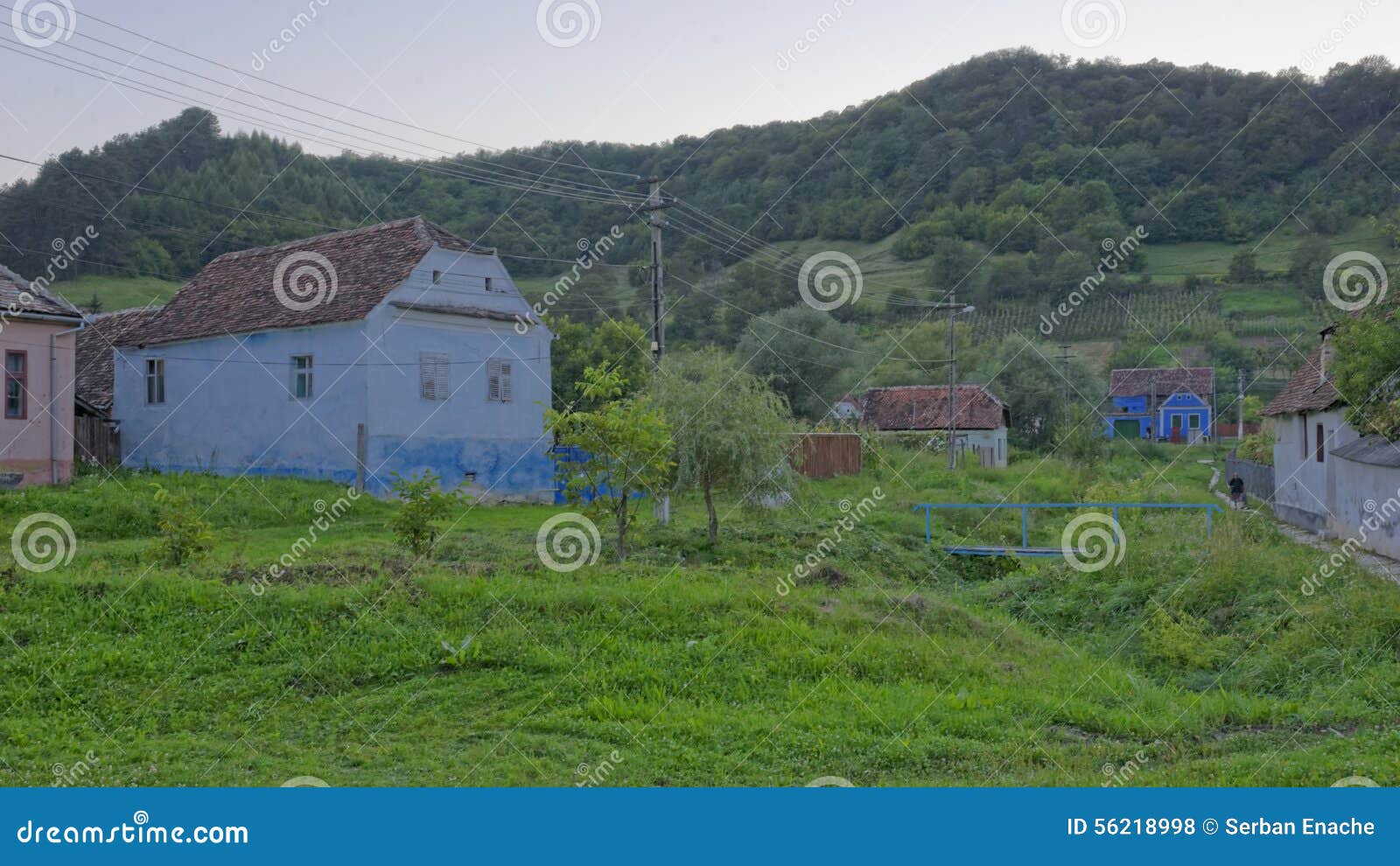 Case Rustiche Nella Giumenta Di Copsa, La Transilvania, Romania ...
