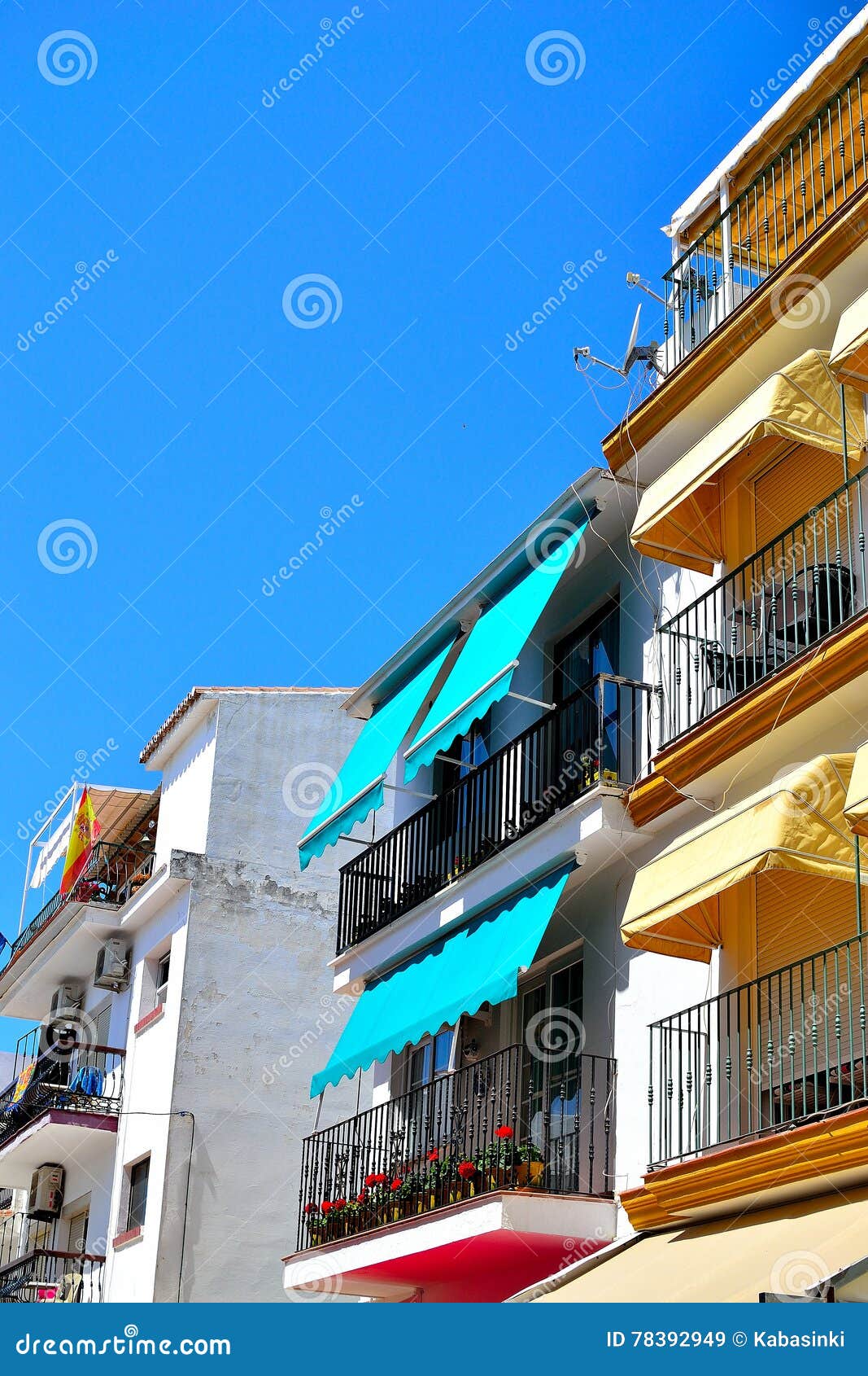 Case Spagnole Tipiche a Torremolinos in Spagna Immagine Stock ...