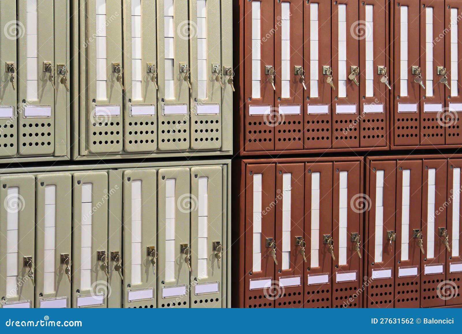 Caselle della posta fotografia stock. Immagine di postale - 27631562