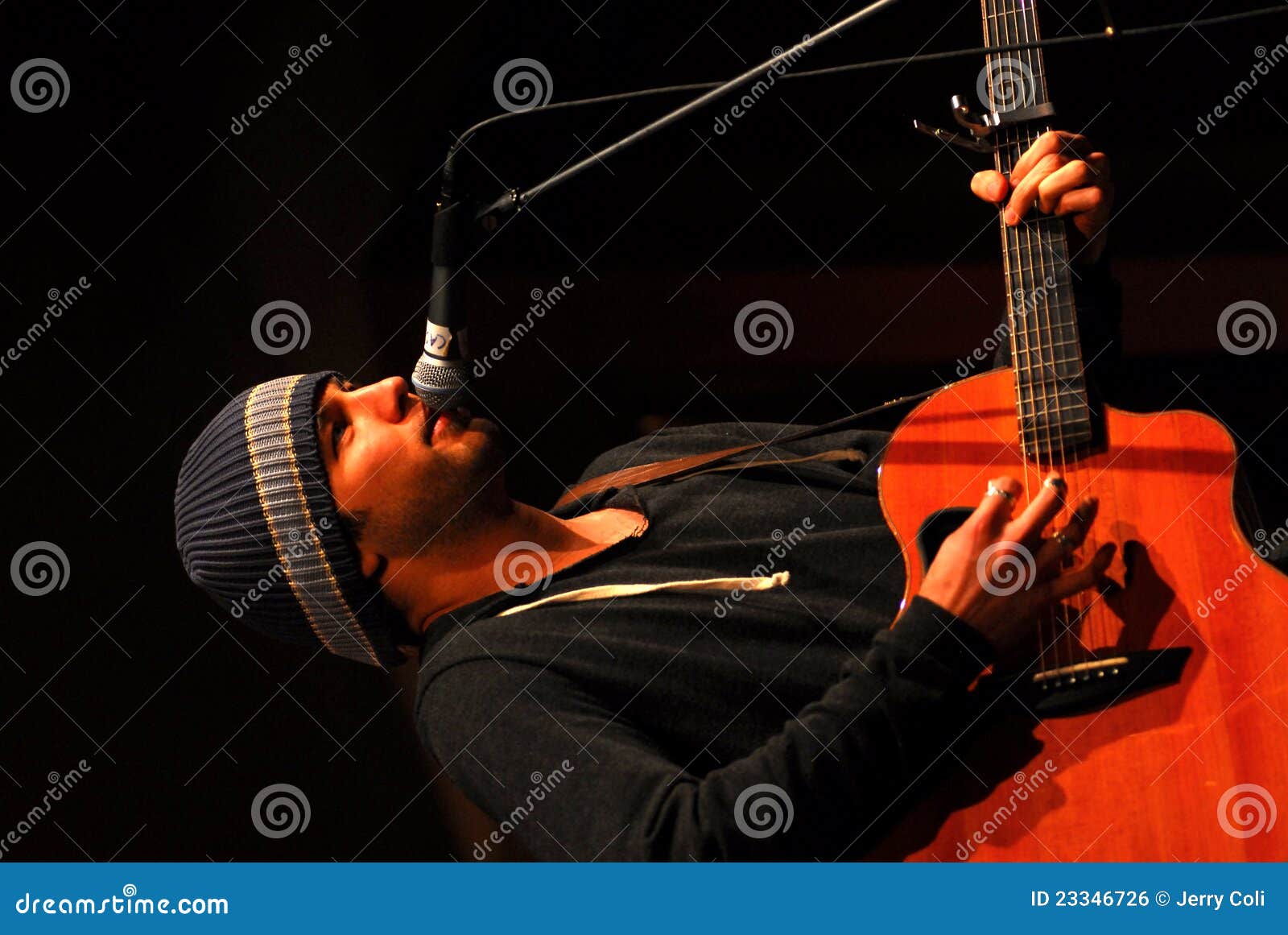 Casey James Country Singer editorial photo. Image of play - 23346726