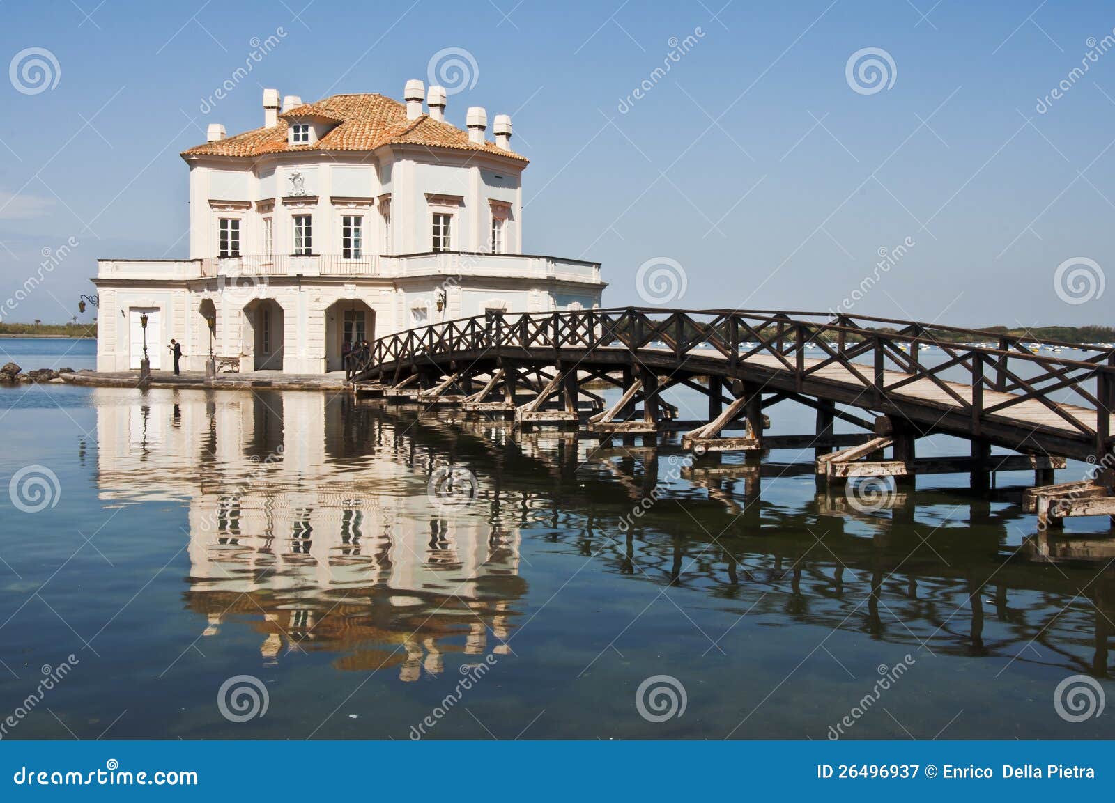 Casina Vanvitelliana imagem de stock. Imagem de paisagem - 26496937