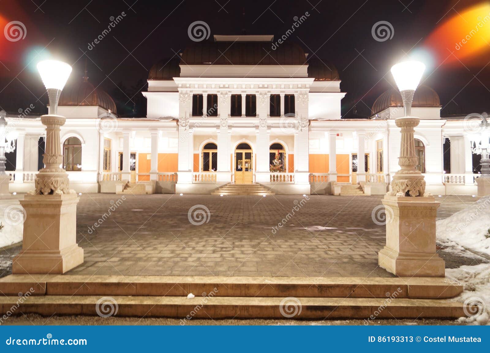 Casino in Night Cluj Napoca Editorial Stock Photo - Image of night ...