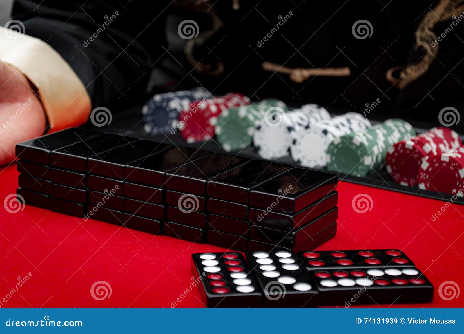 Casino Pai Gow Tiles image stock. Image du chance, tuile - 74131939