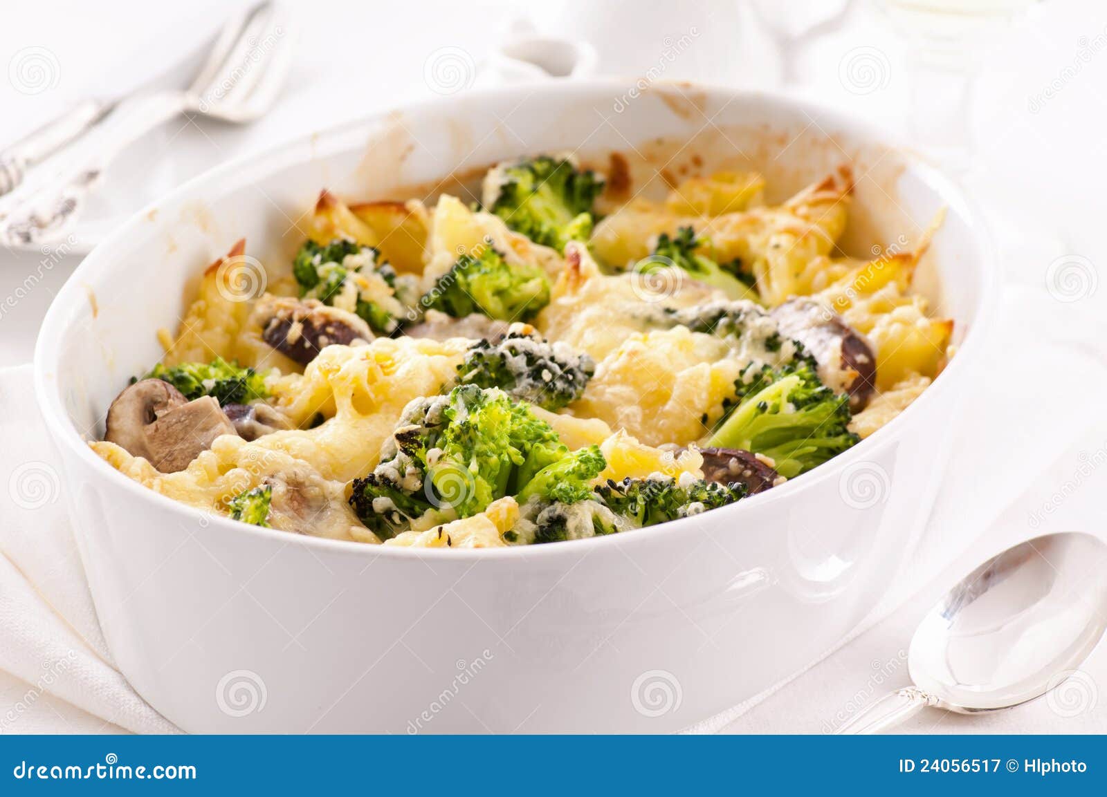 Casserole iwth broccoli stock image. Image of green, mushroom - 24056517
