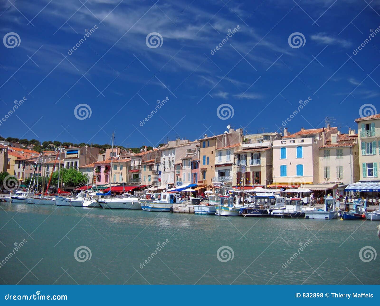Cassis harbour stock photo. Image of harbor, balcony, ship - 832898