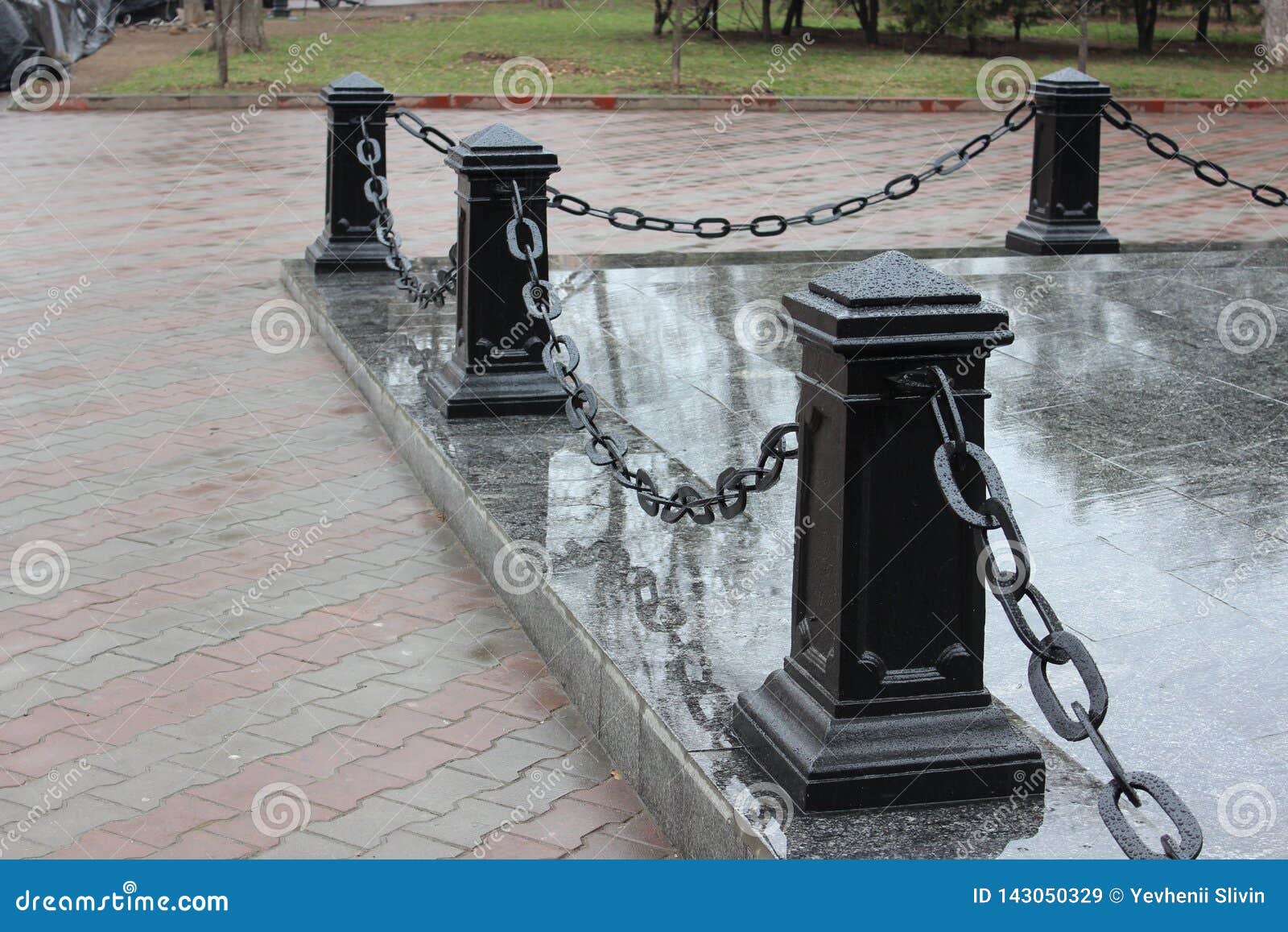 Cast iron chain fence stock image. Image of railing - 143050329
