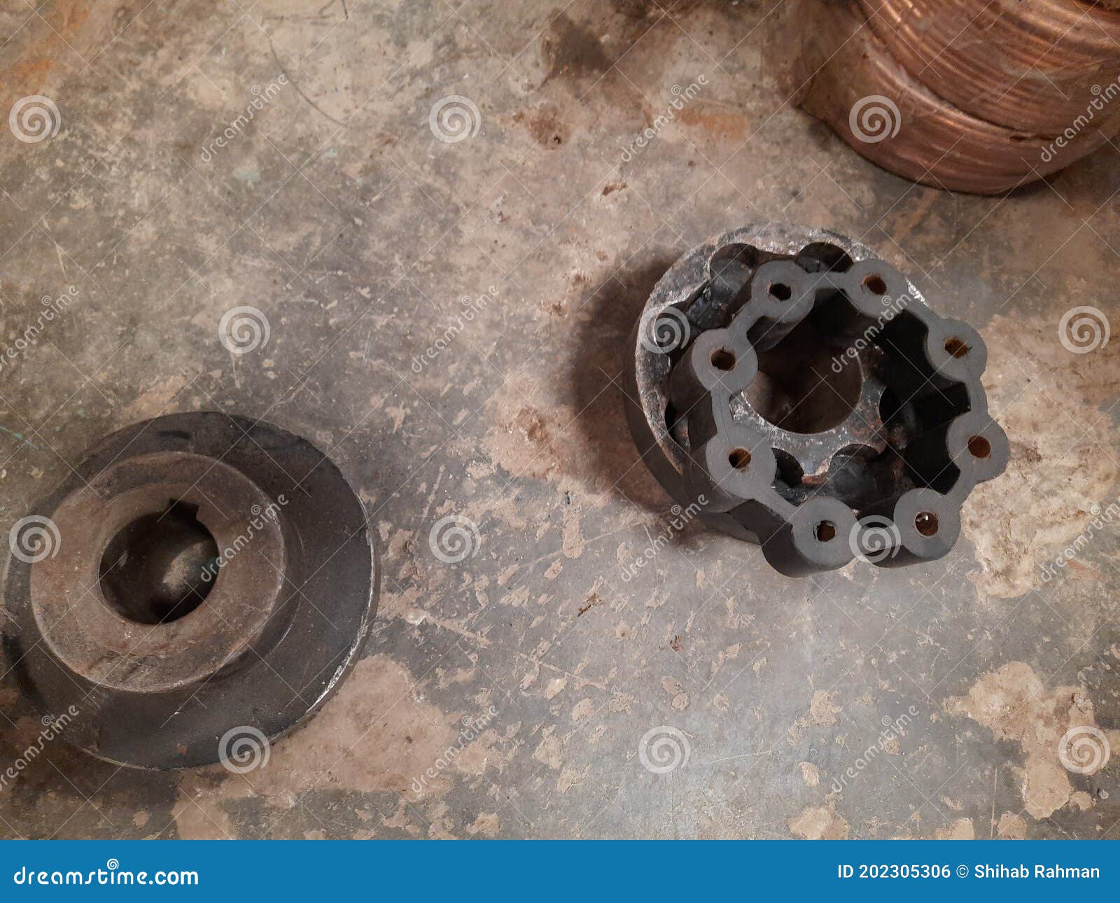 Rubber Coupling Of The Propeller Shaft For Smooth Transmission Of ...