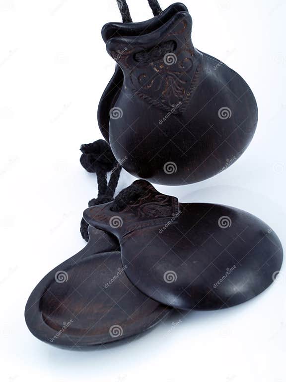 Castagnettes espagnoles. image stock. Image du musical - 25808325