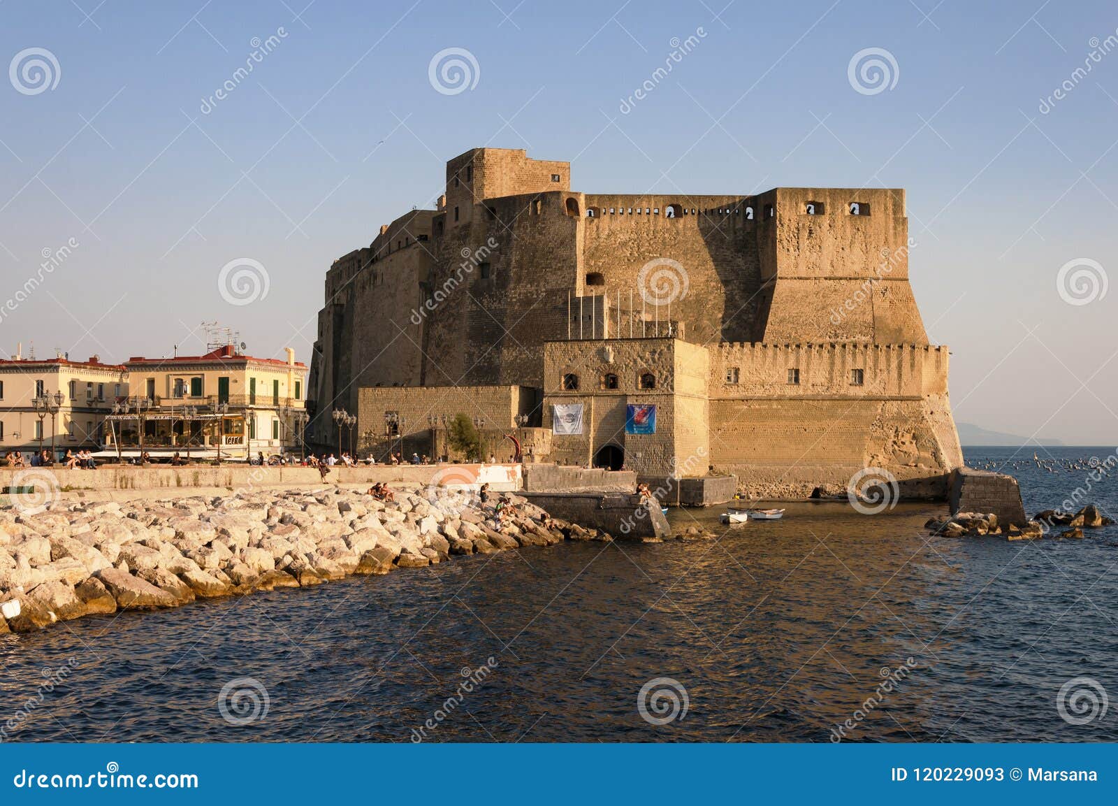 Castel dell`Ovo editorial stock photo. Image of historic - 120229093