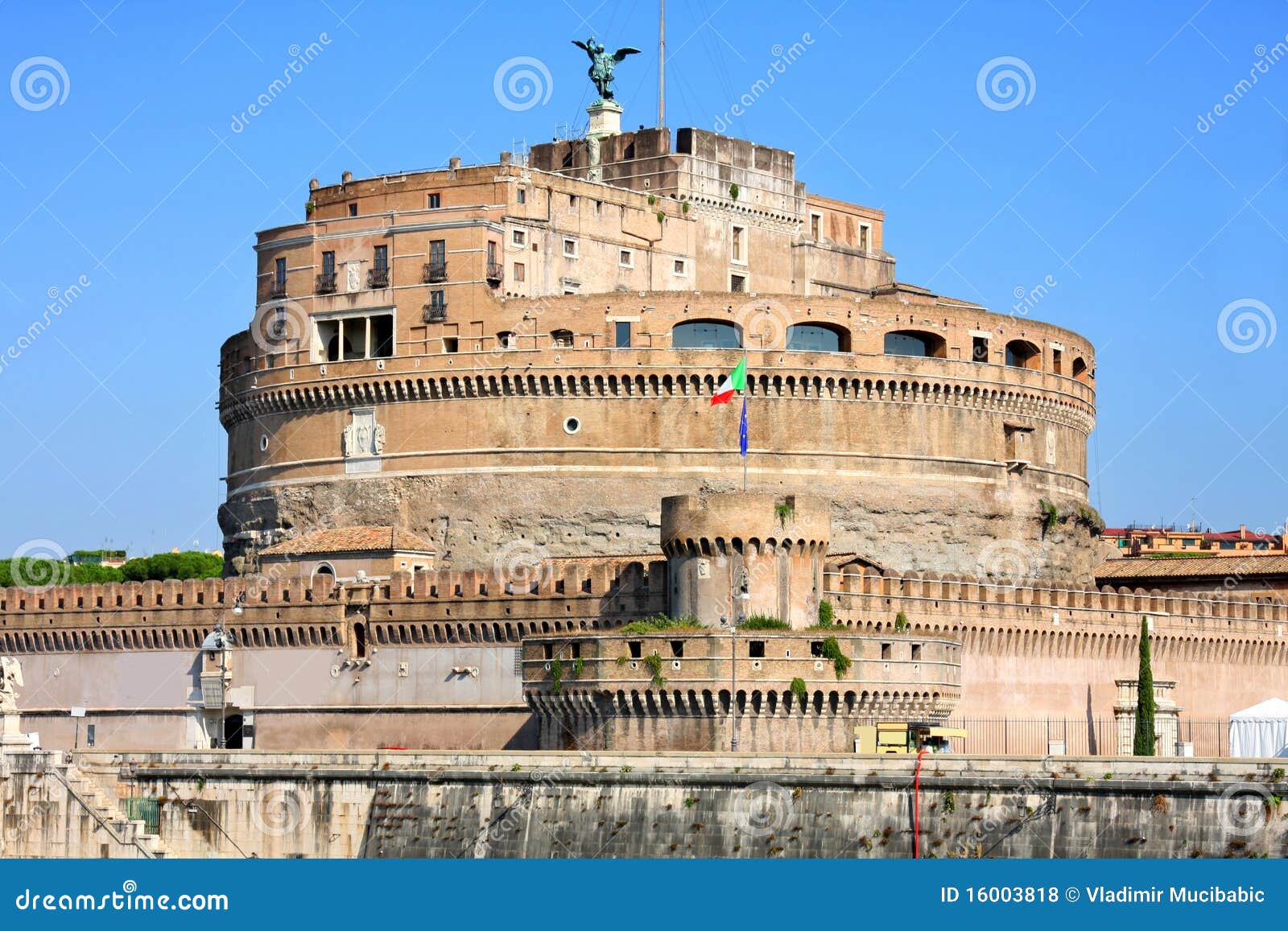 Castel Sant Angelo Em Roma, Italy Foto de Stock - Imagem de cidade ...