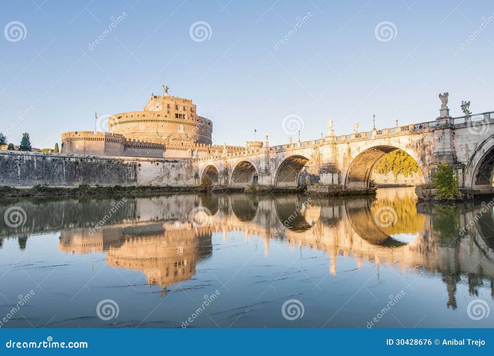 Castel Sant Angelo En Parco Adriano, Rome, Italie Photo stock - Image ...