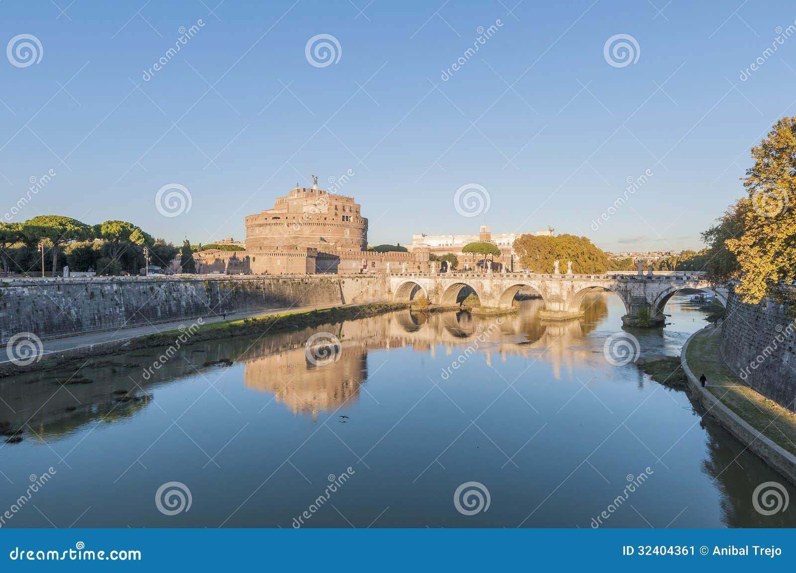 Castel Sant Angelo in Parco Adriano, Roma, Italia Immagine Stock ...