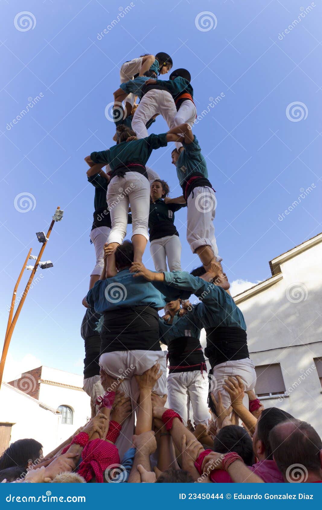 Castellers imagen de archivo editorial. Imagen de equilibrio - 23450444