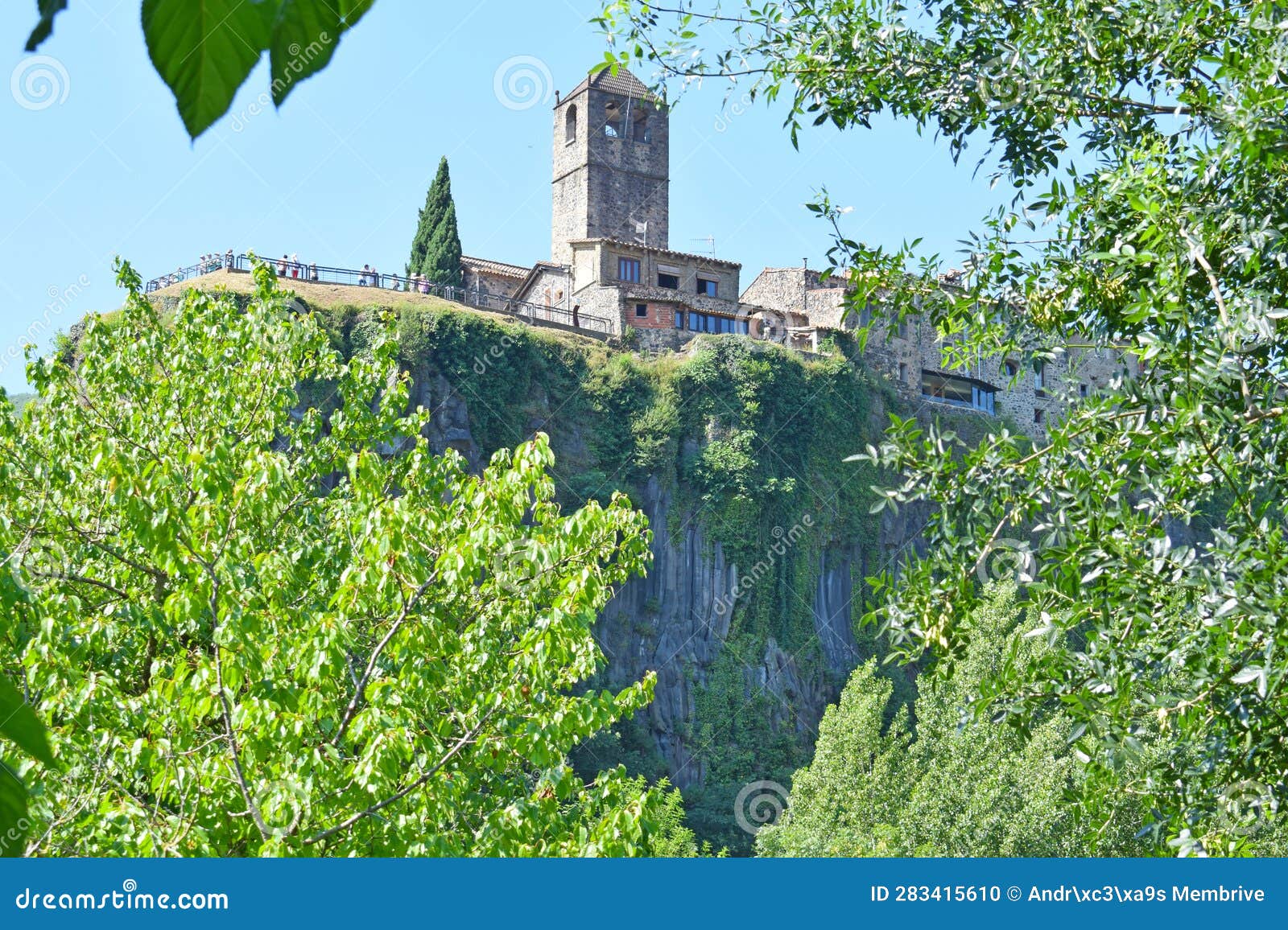 Castellfollit De La Roca Royalty-Free Stock Photography | CartoonDealer ...