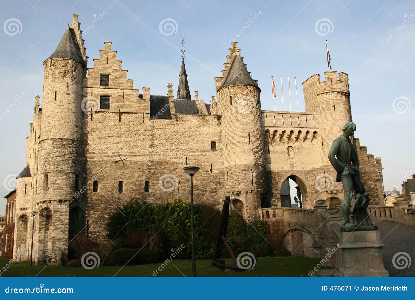 Castello a Anversa, Belgio immagine stock. Immagine di proprietà - 476071
