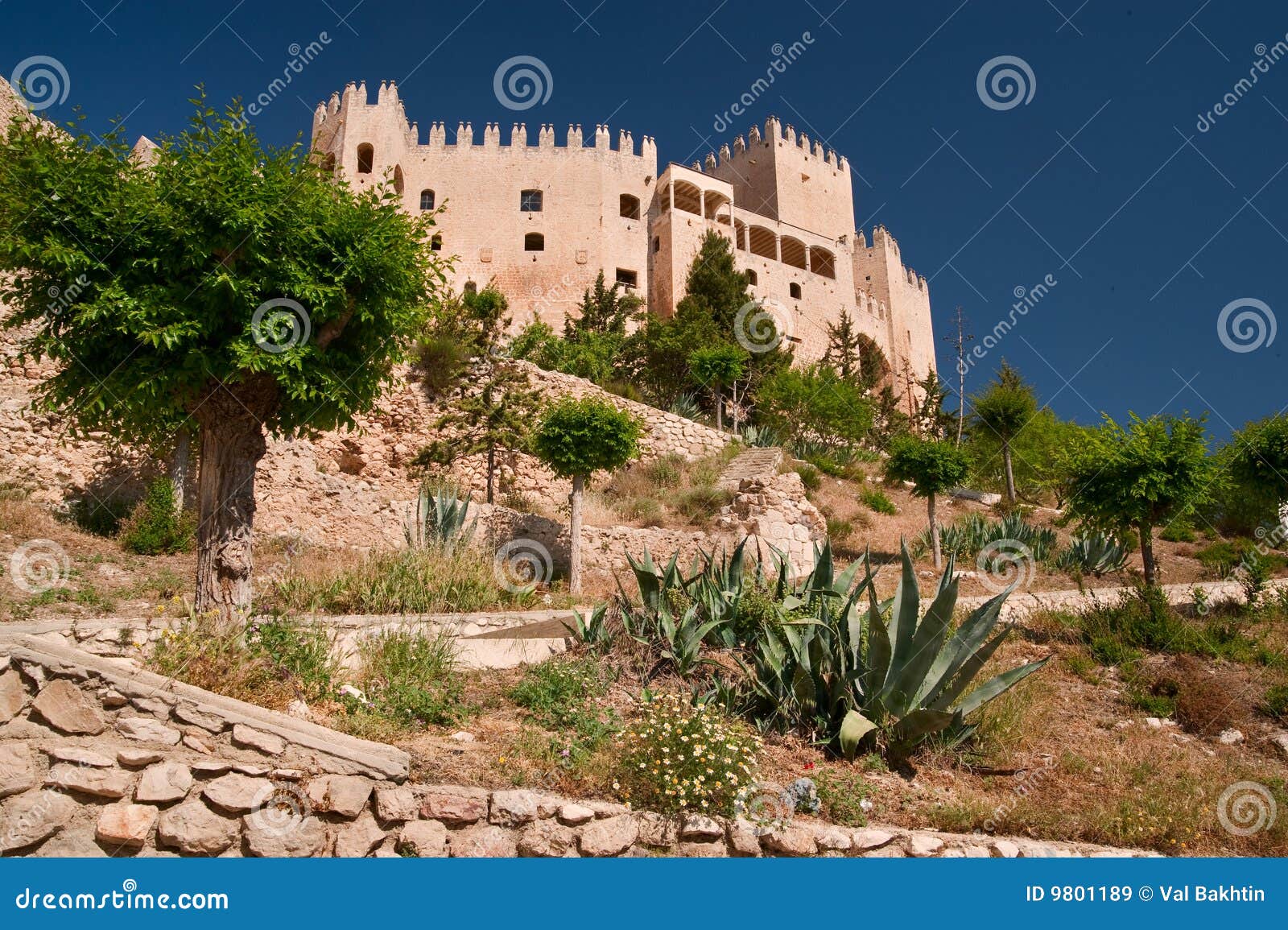 Castello della Spagna immagine stock. Immagine di argilla - 9801189