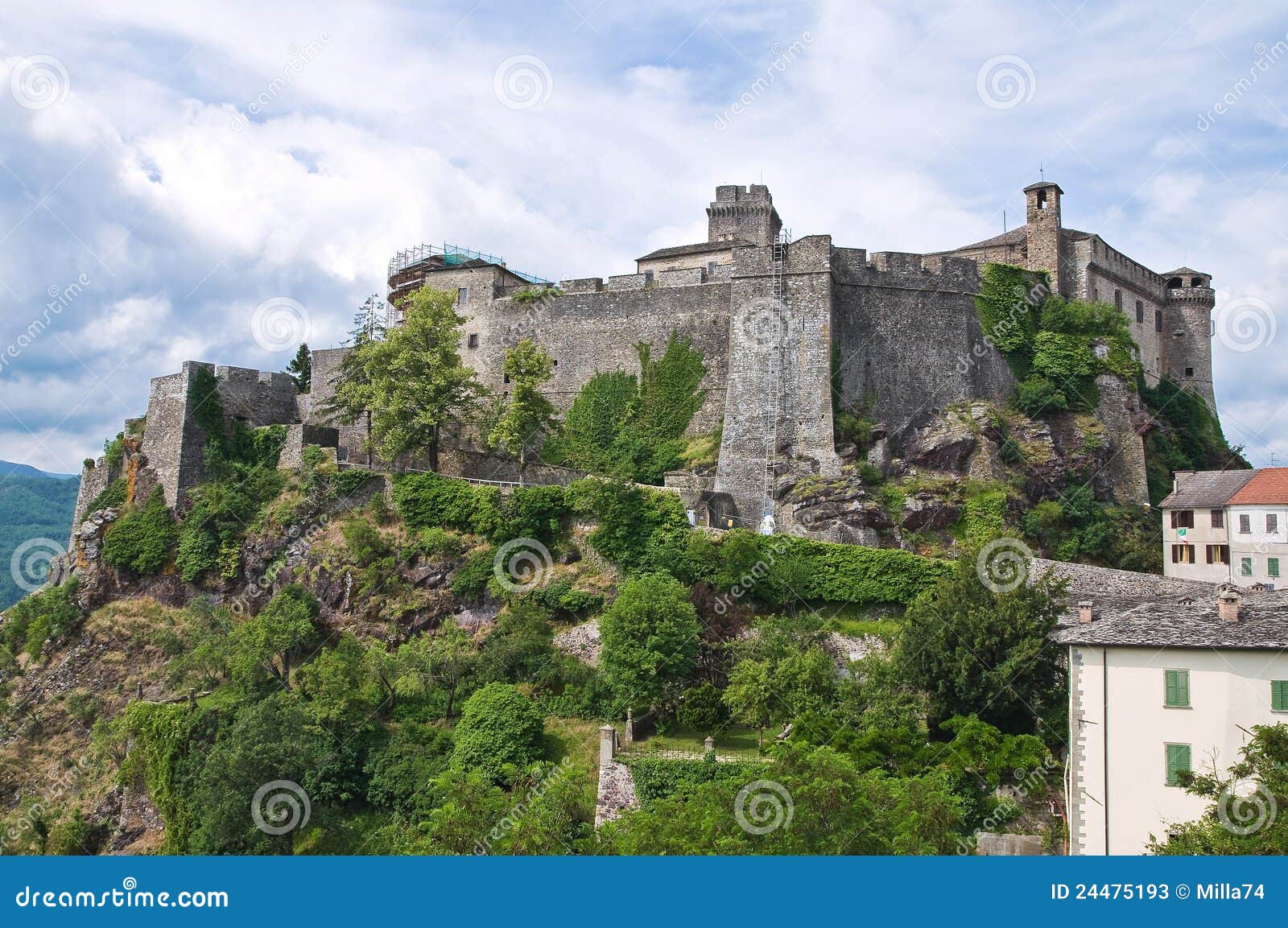 Castello Di Bardi. L'Emilia Romagna. L'Italia. Immagine Stock ...