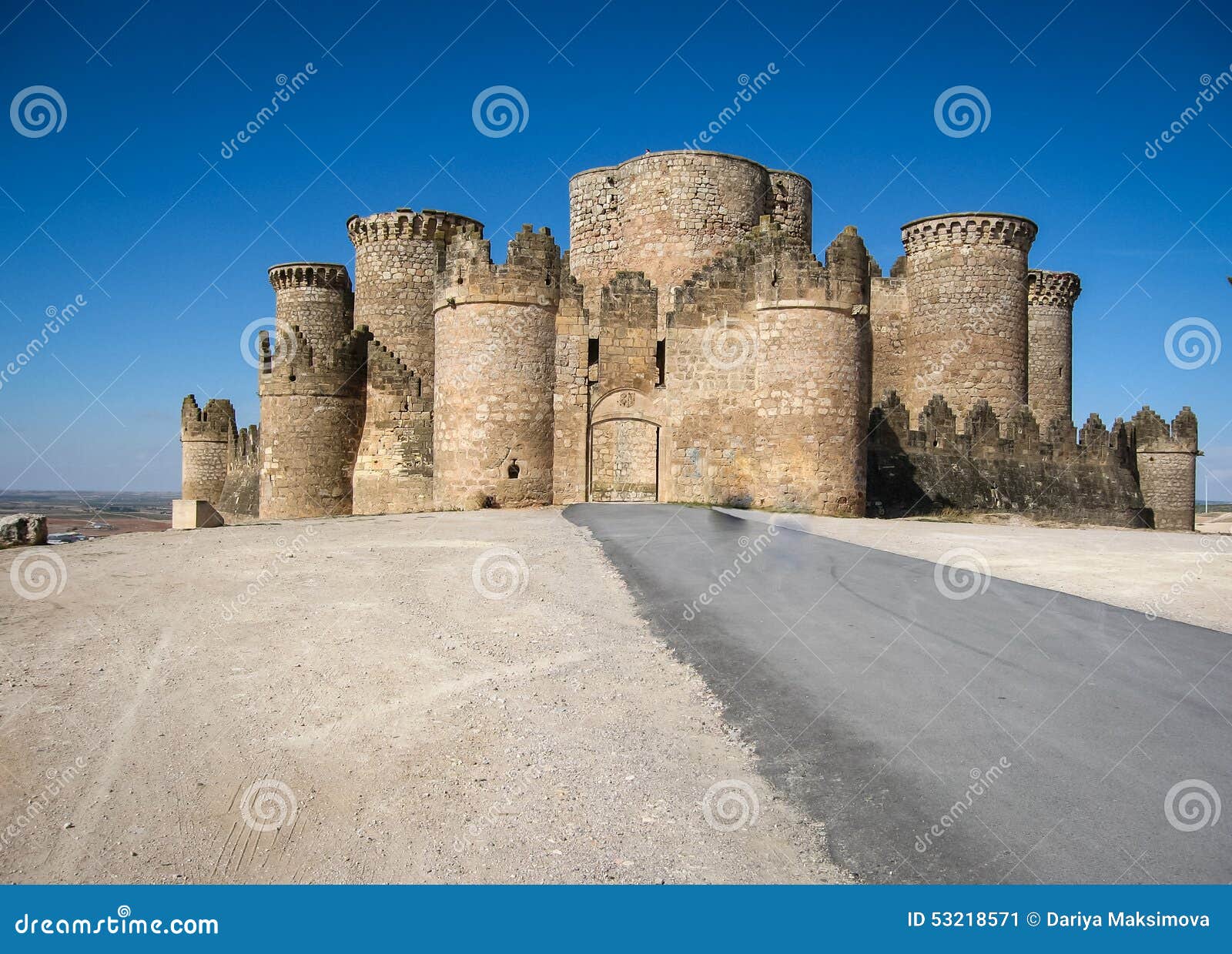 Castello Di Belmonte, La Mancha, Spagna Della Castiglia Immagine Stock ...