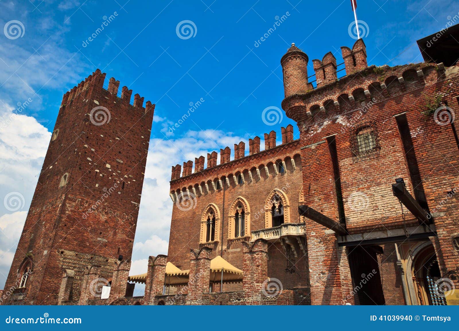 Castello di Carimate stock photo. Image of destinations - 41039940