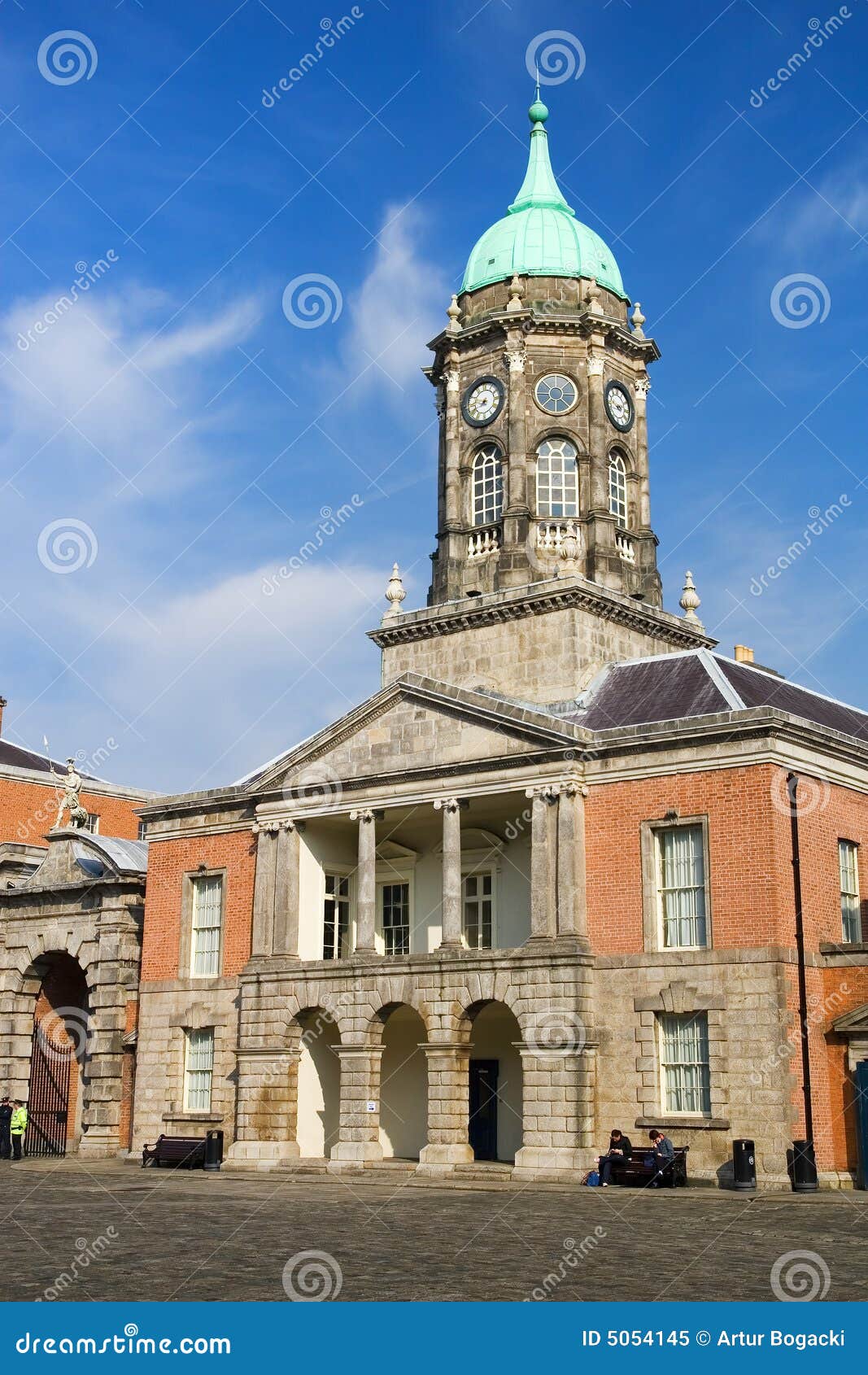 Castello di Dublino immagine stock. Immagine di spettacolo - 5054145