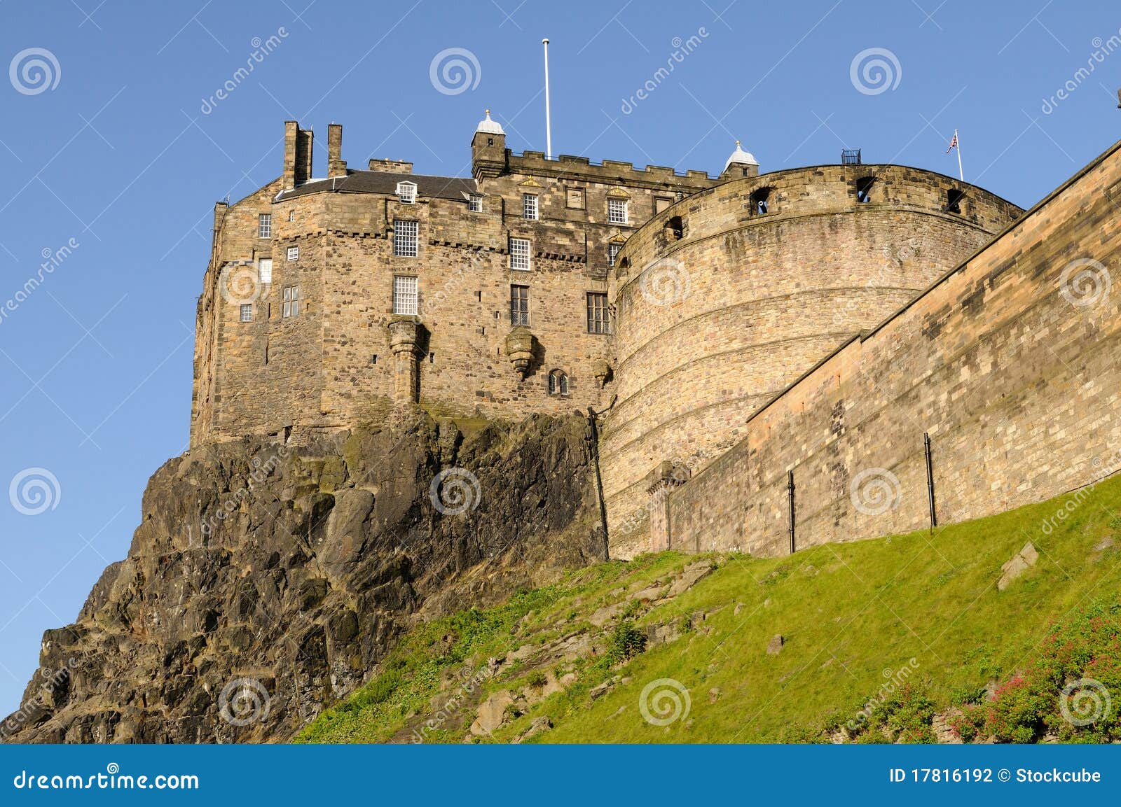 Castello di Edinburgh fotografia stock. Immagine di famoso - 17816192