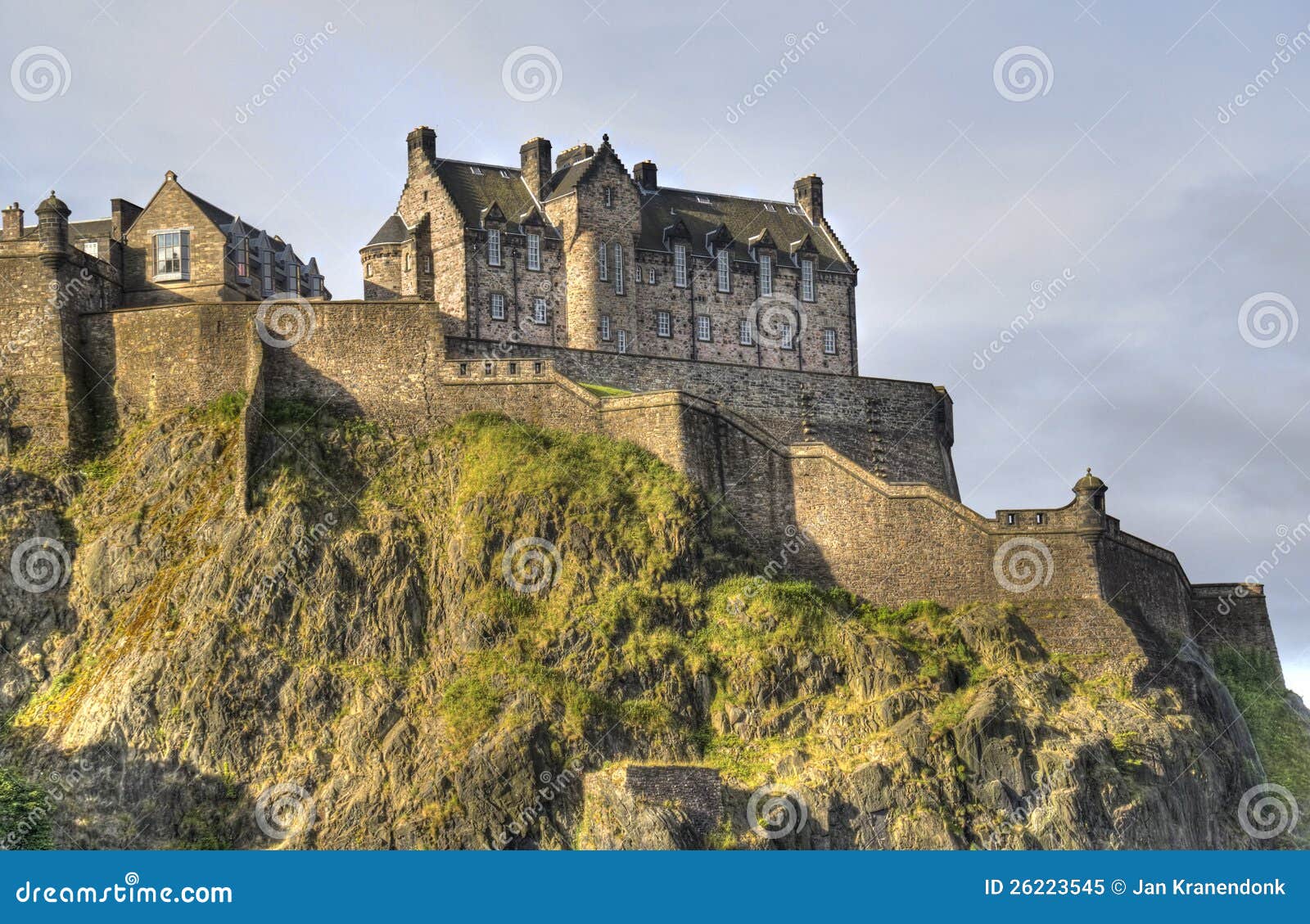 Castello di Edinburgh immagine stock. Immagine di sunlight - 26223545