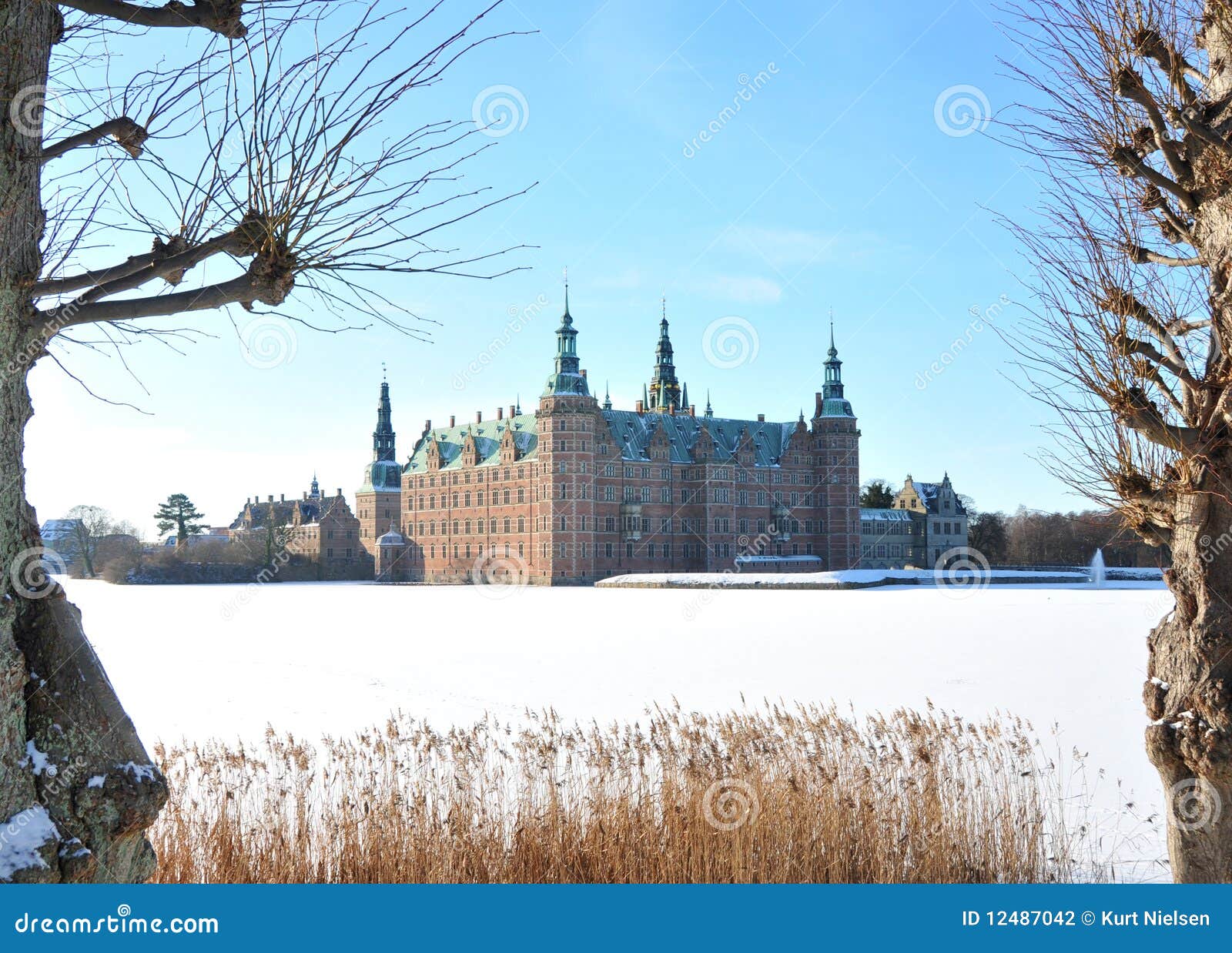 Castello Di Frederiksborg, Danimarca Fotografia Stock - Immagine di ...