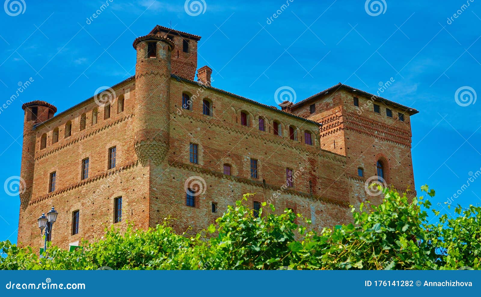 The Castello Di Grinzane Cavour Piemonte Italy Stock Photo - Image of ...