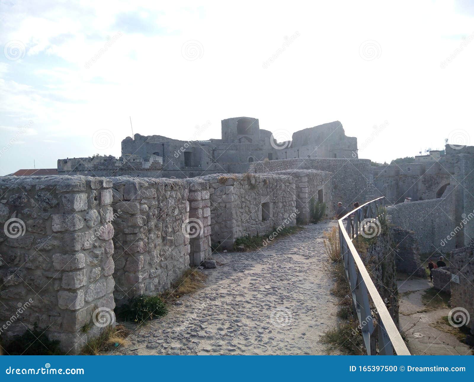 Castello Di Monte Sant& X27;Angelo Di Frederick II Foto de archivo ...