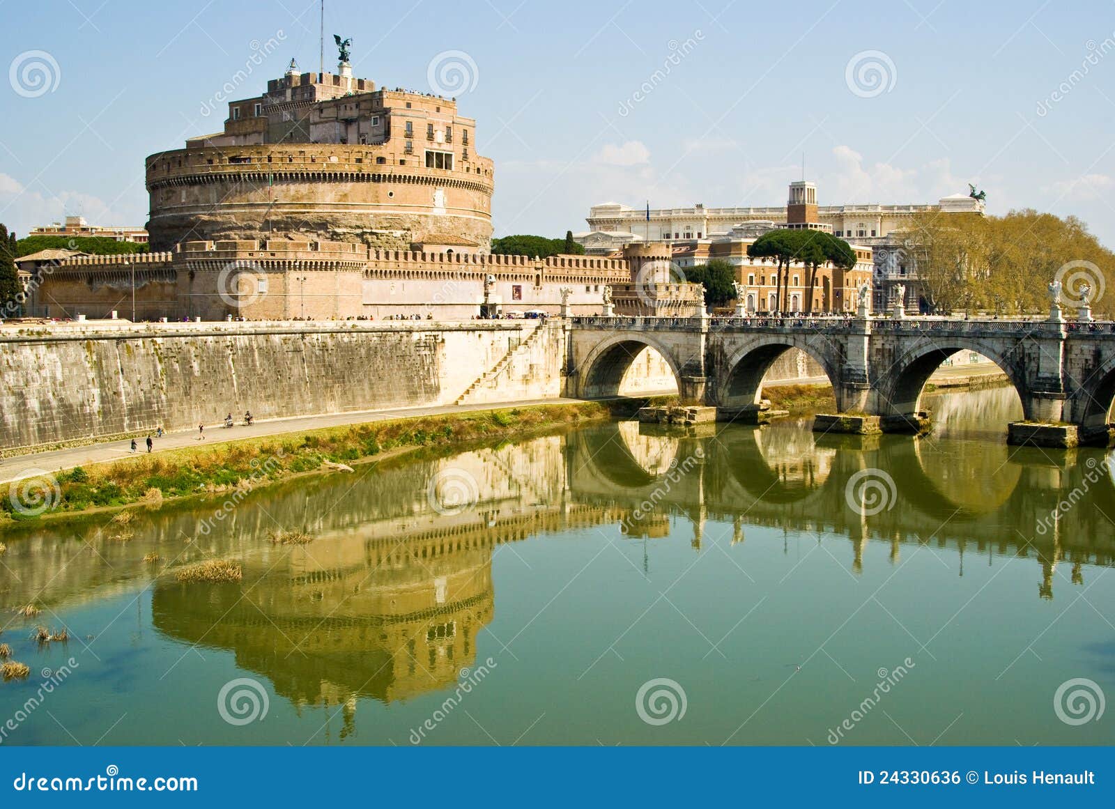Castello Di Sant Angello, Rome Stock Photo - Image of statue, castle ...