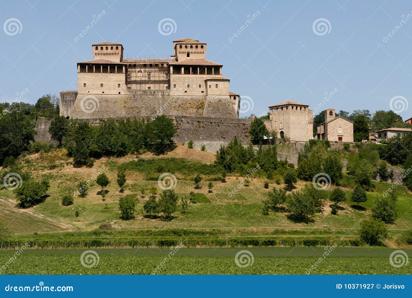 Castello di Torrechiara stock image. Image of green, lombardy - 10371927