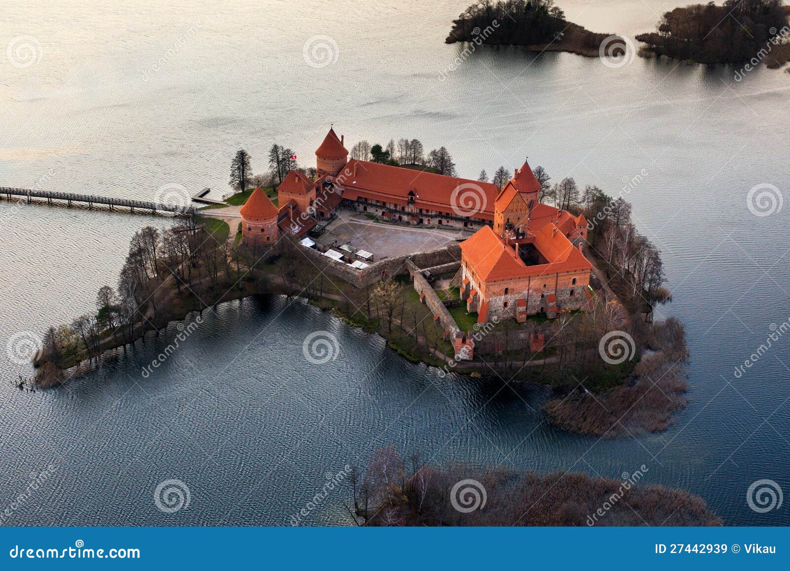Castello Di Trakai in Lituania Immagine Stock - Immagine di lituania ...
