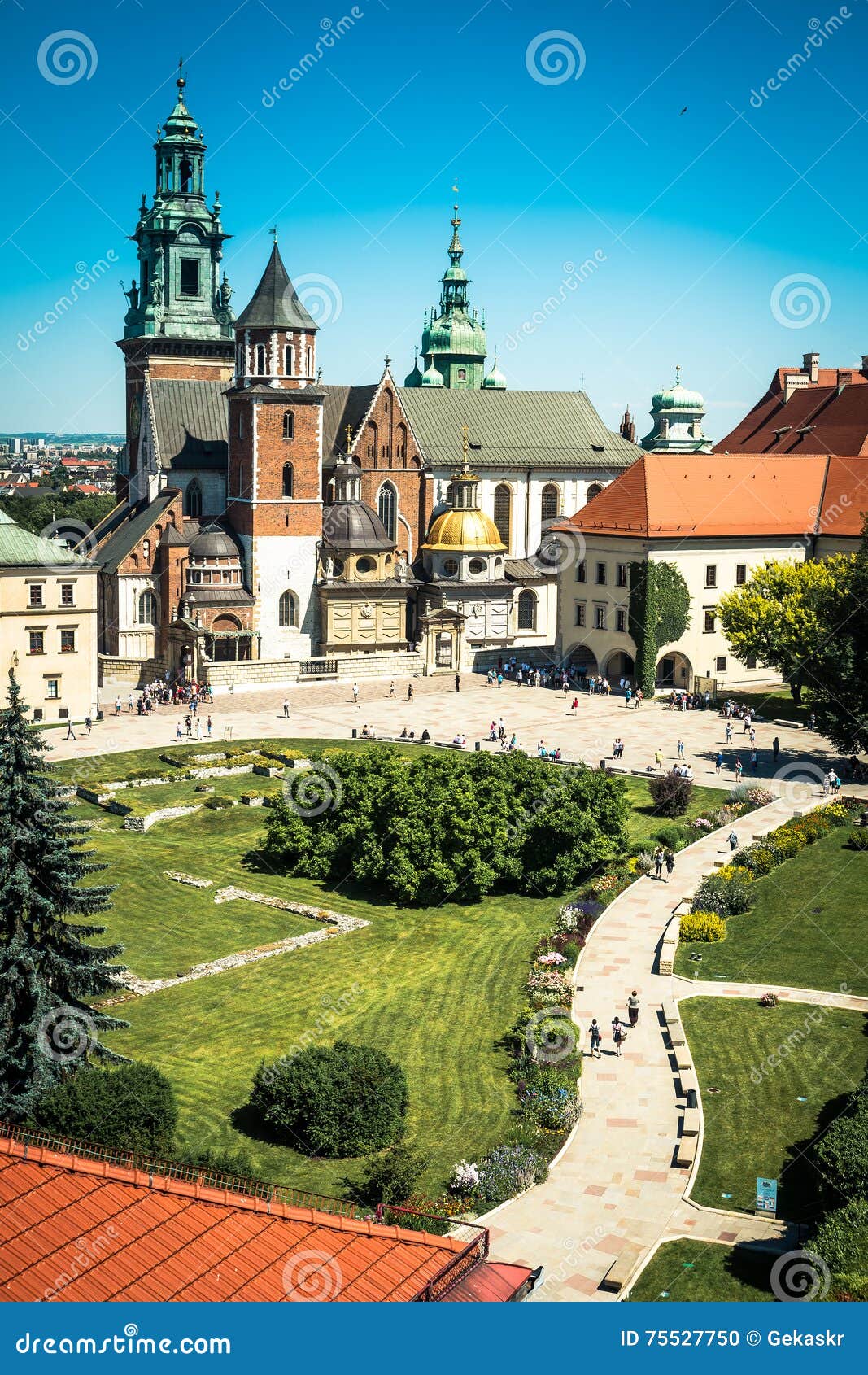Castello Di Wawel a Cracovia Fotografia Stock - Immagine di centrale ...