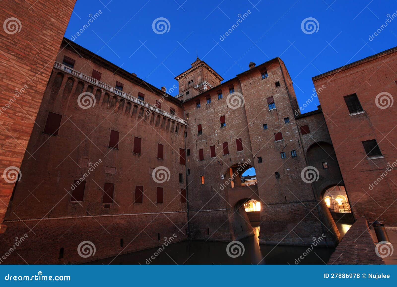 Castello Estense castle stock photo. Image of defense - 27886978