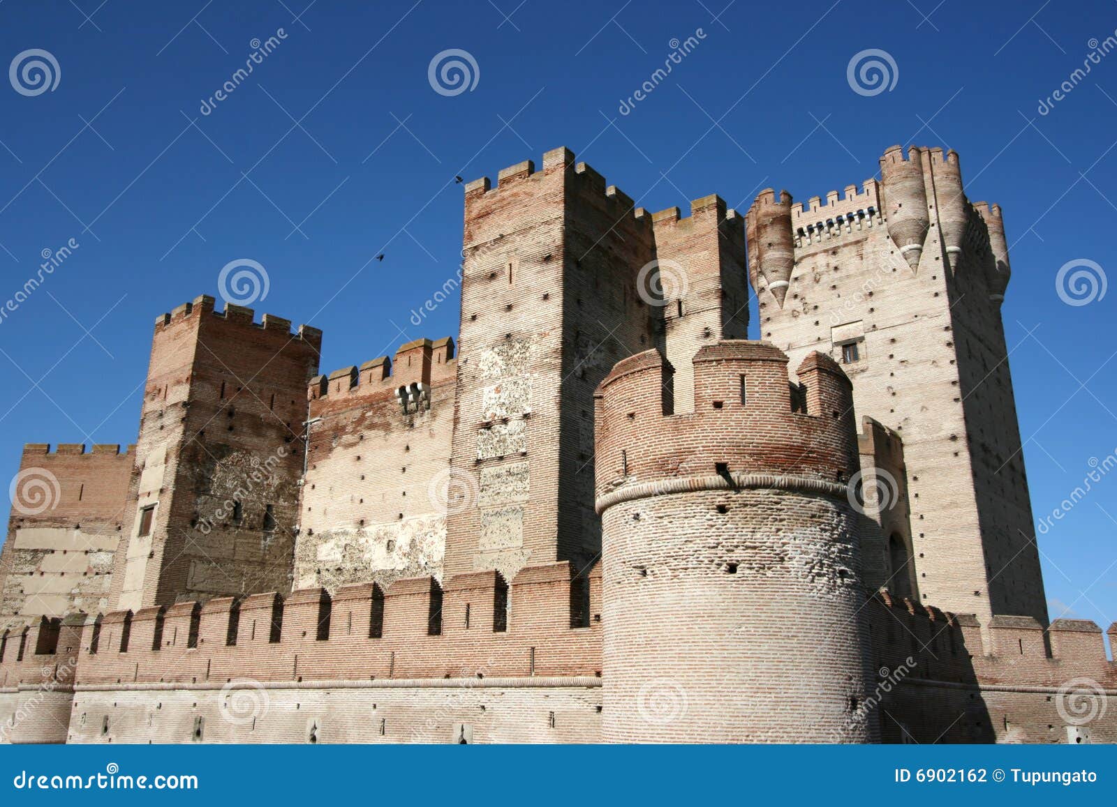 Castello Medioevale in Spagna Fotografia Stock - Immagine di ...