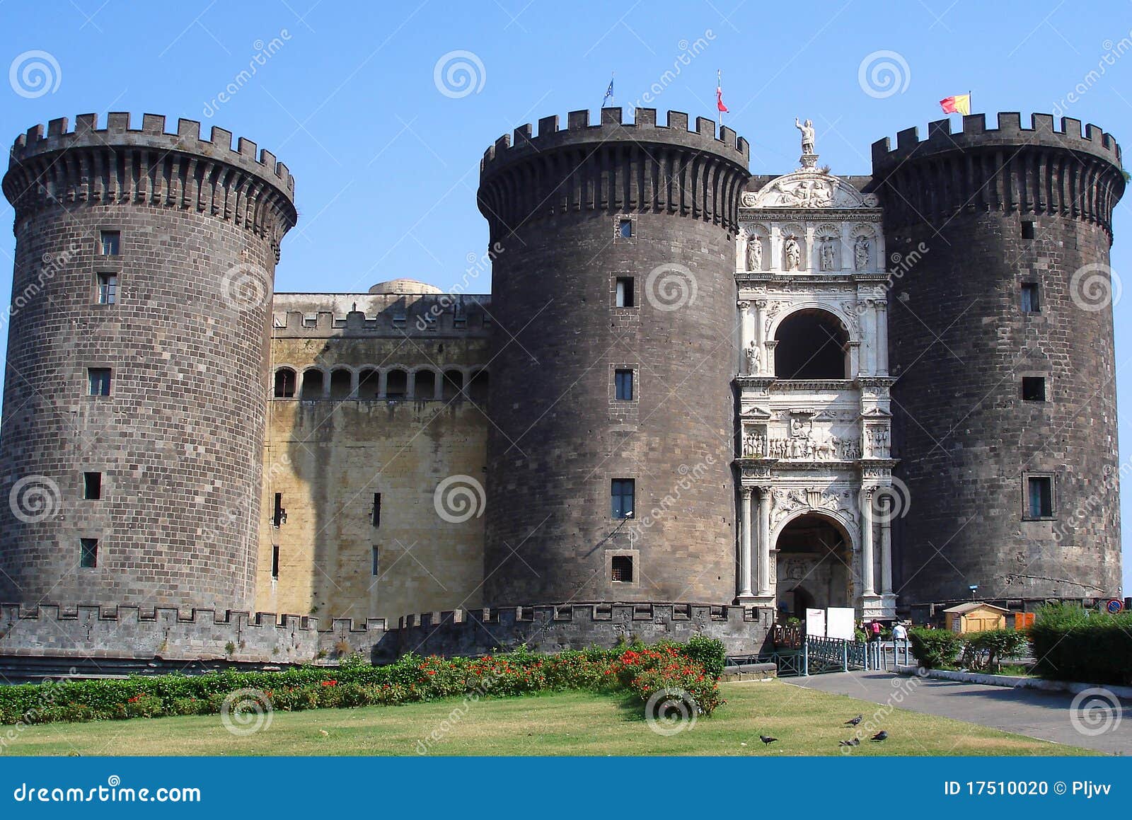 Castello Nuovo, Napoli, Italia. Fotografia Stock - Immagine di limite ...